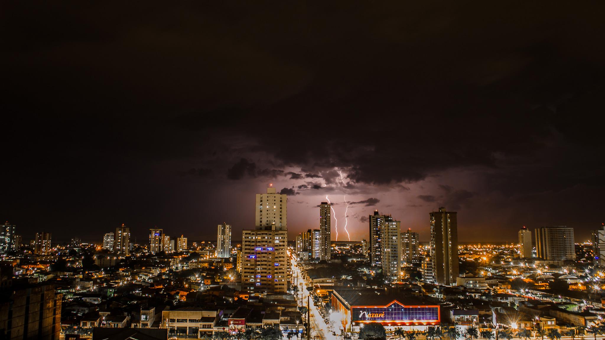 City Storm Wallpapers - Top Free City Storm Backgrounds - WallpaperAccess