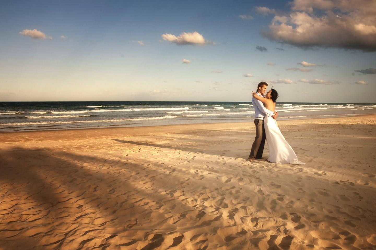 Beach Love Couples Wallpapers - Top Free Beach Love Couples Backgrounds ...