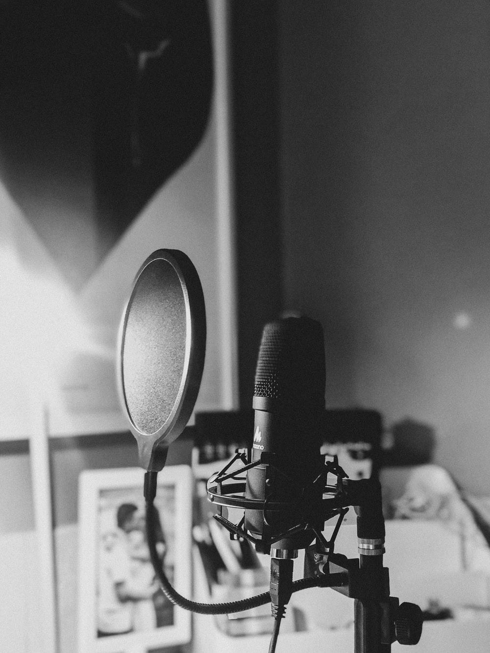 Podcasting Wallpapers - Top Free Podcasting Backgrounds - WallpaperAccess
