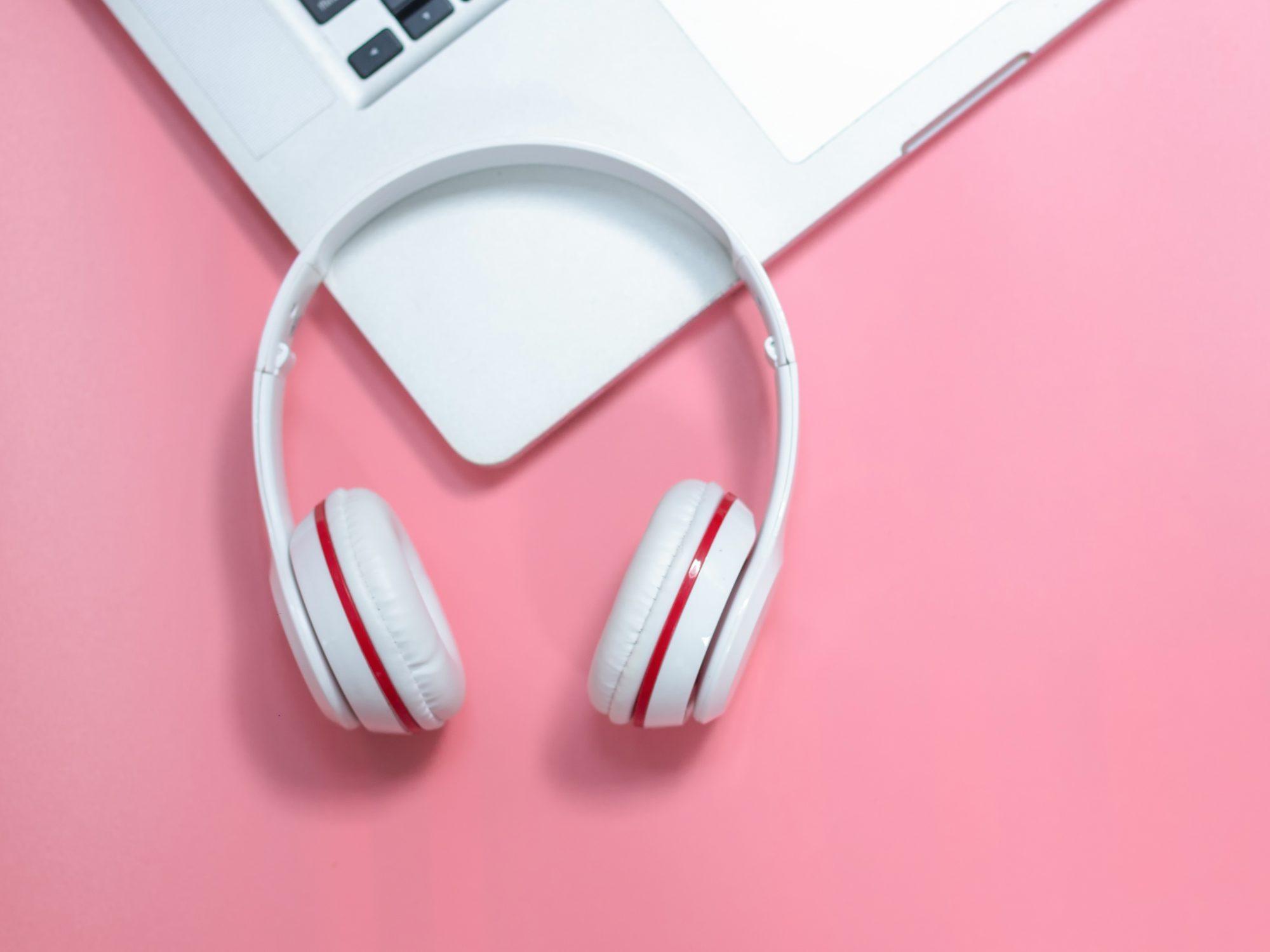 Podcasting Wallpapers - Top Free Podcasting Backgrounds - WallpaperAccess