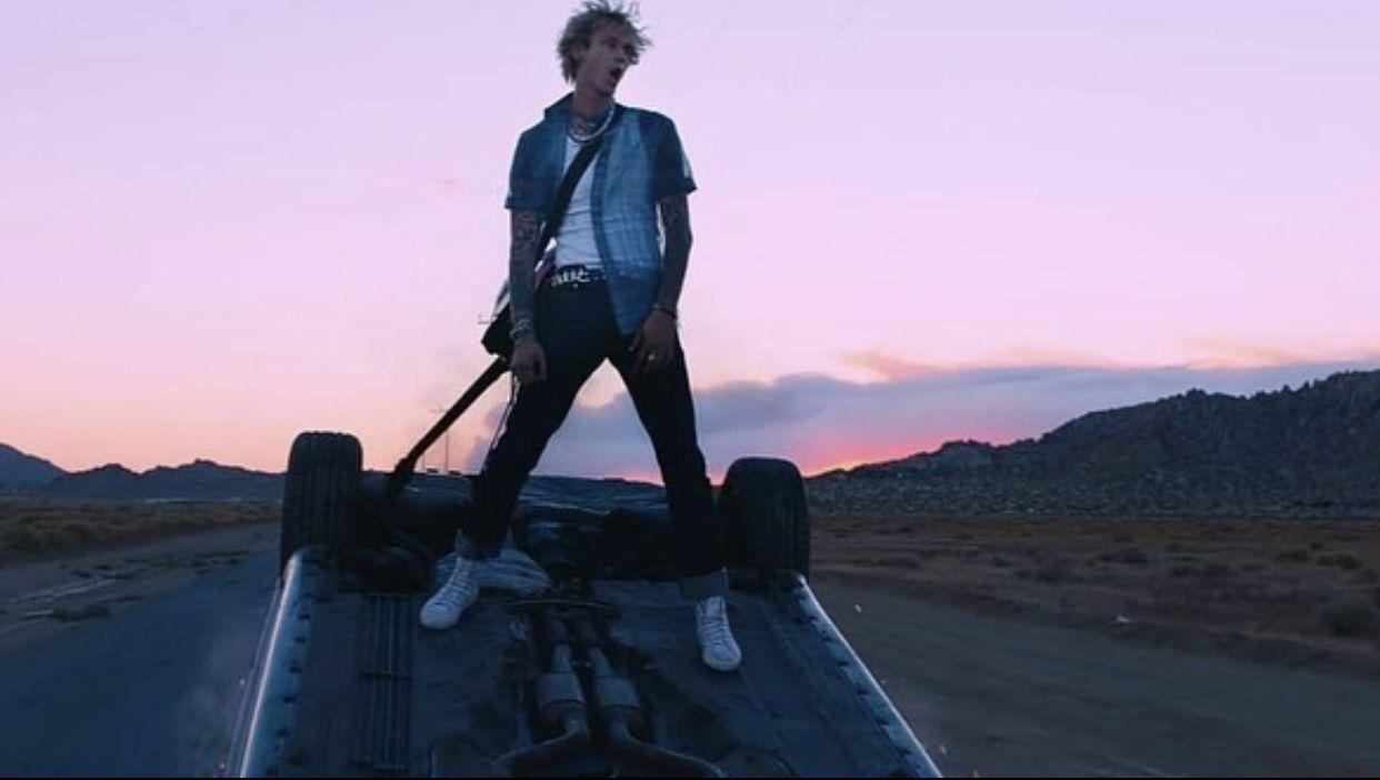 Machine Gun Kelly Desktop Wallpapers - Top Free Machine Gun Kelly ...