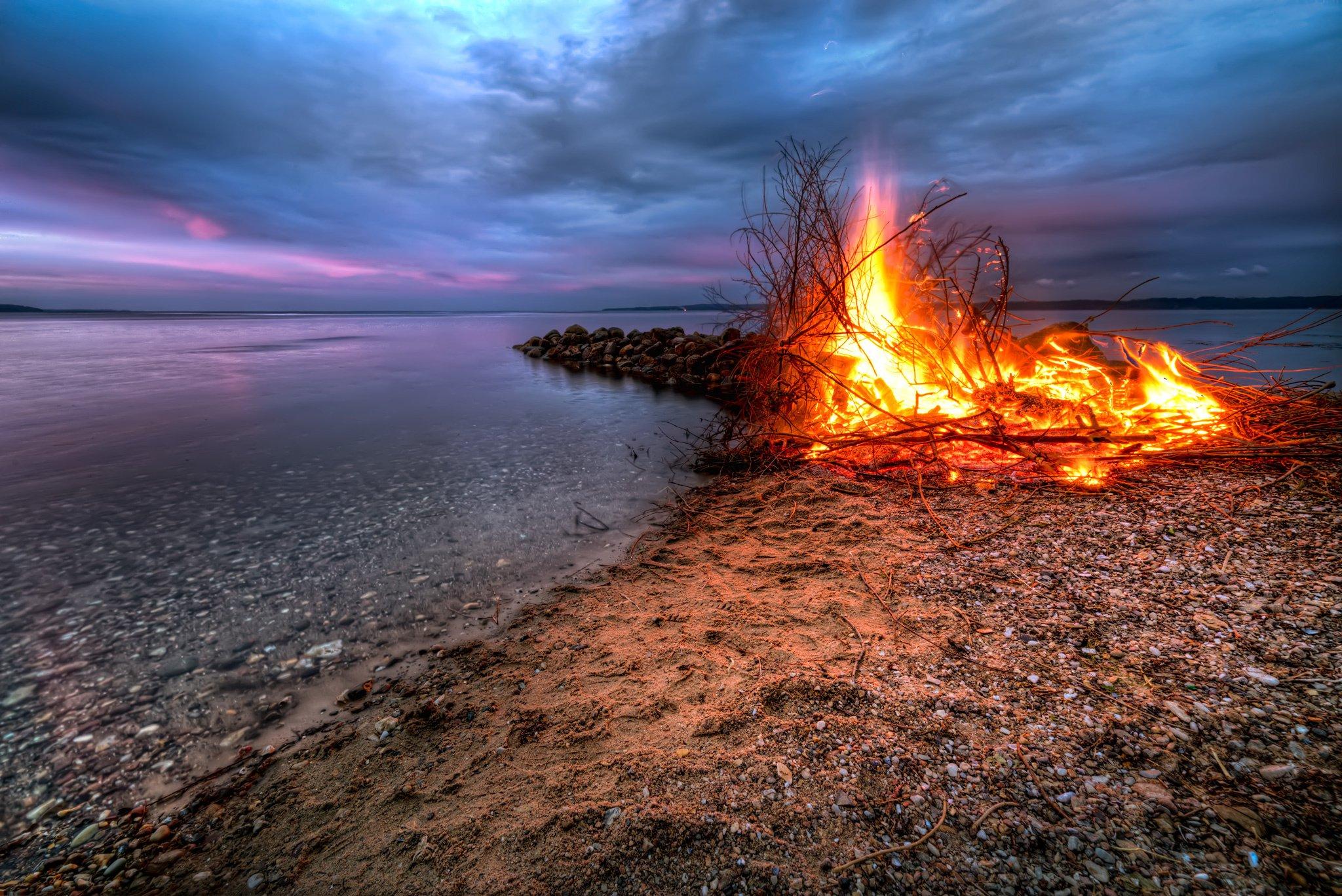 Beach Campfire Wallpapers - Top Free Beach Campfire Backgrounds ...