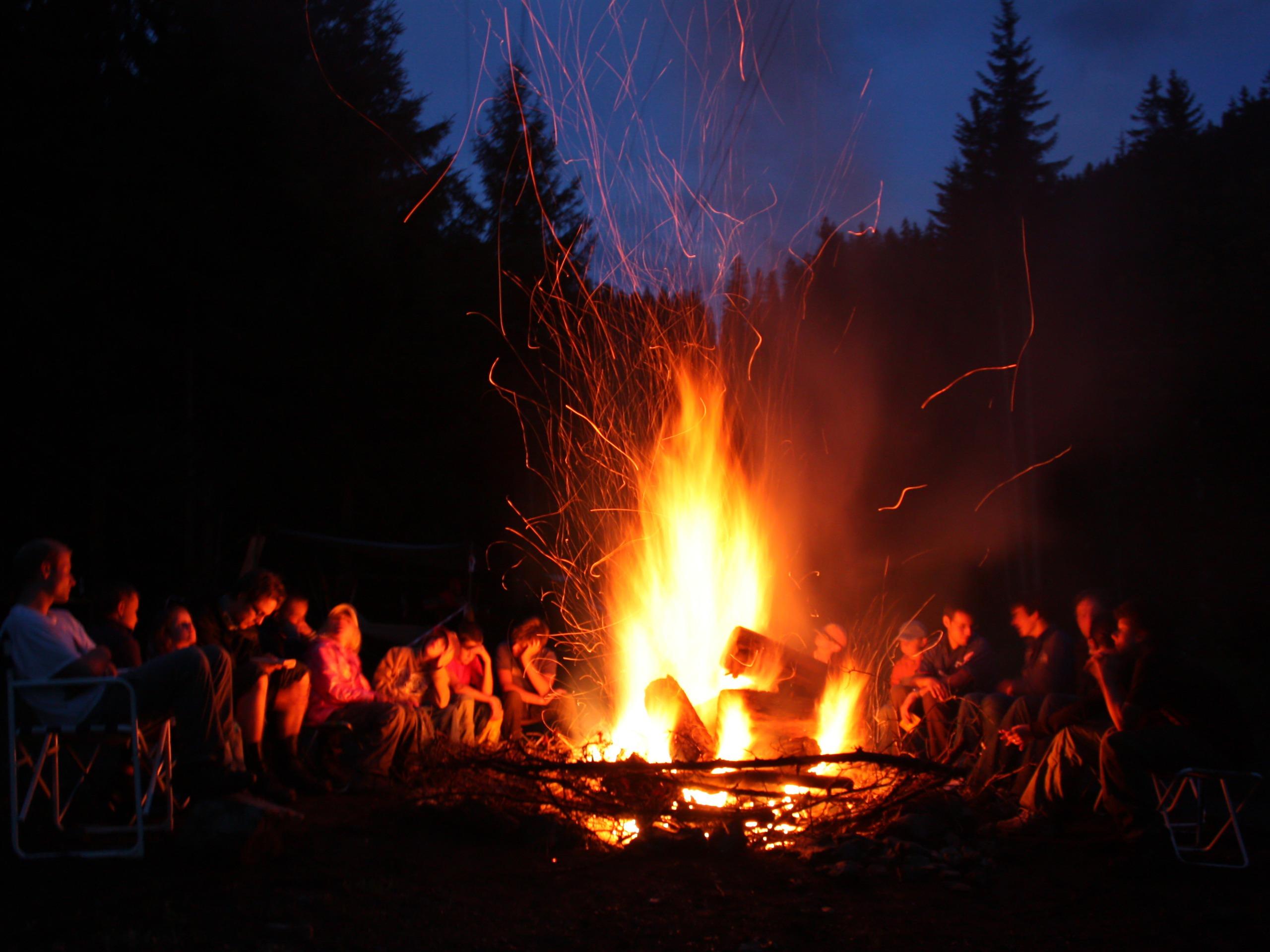 Summer Campfire Wallpapers - Top Free Summer Campfire Backgrounds ...