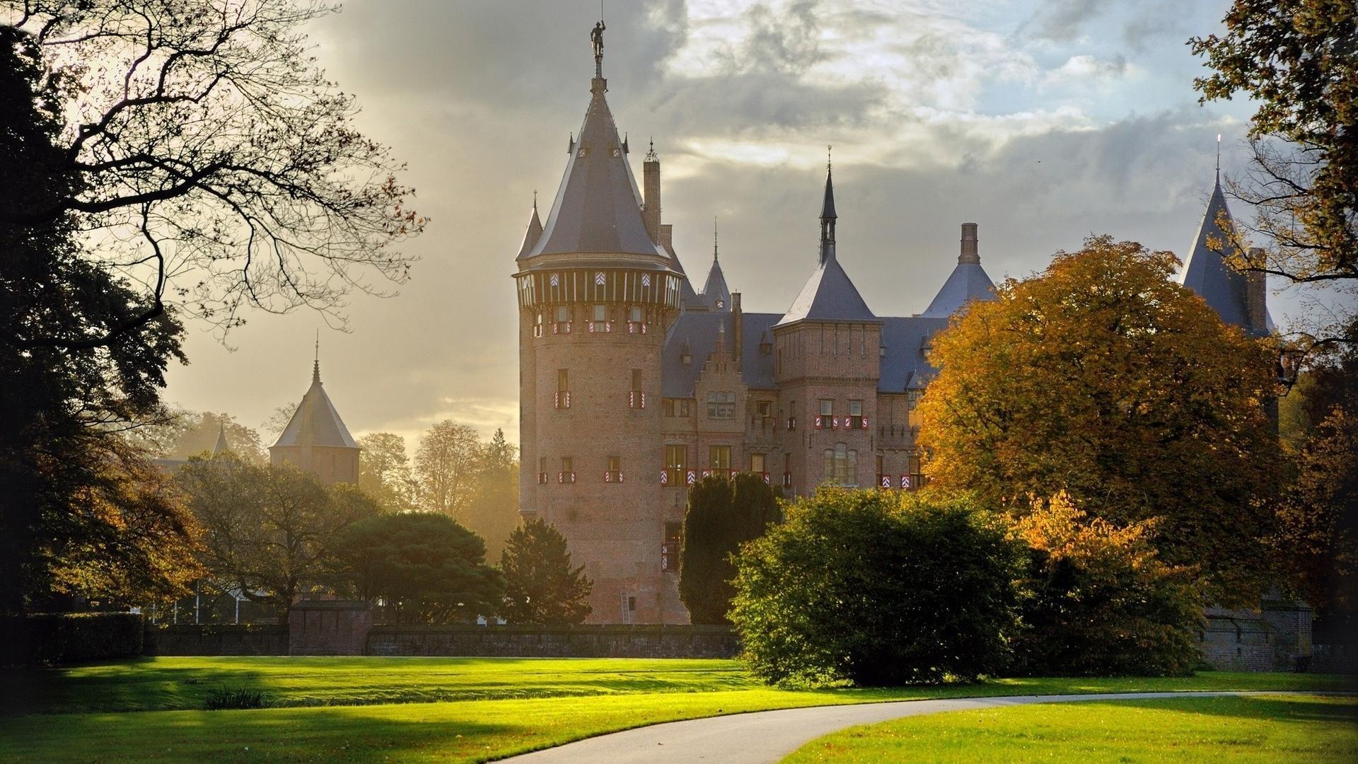 Autumn Castle Wallpapers - Top Free Autumn Castle Backgrounds ...