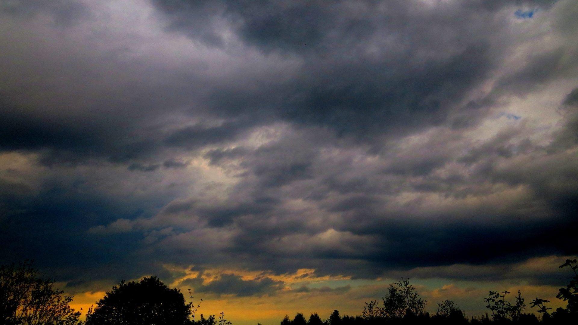 Rain Cloud Wallpapers - Top Free Rain Cloud Backgrounds - WallpaperAccess