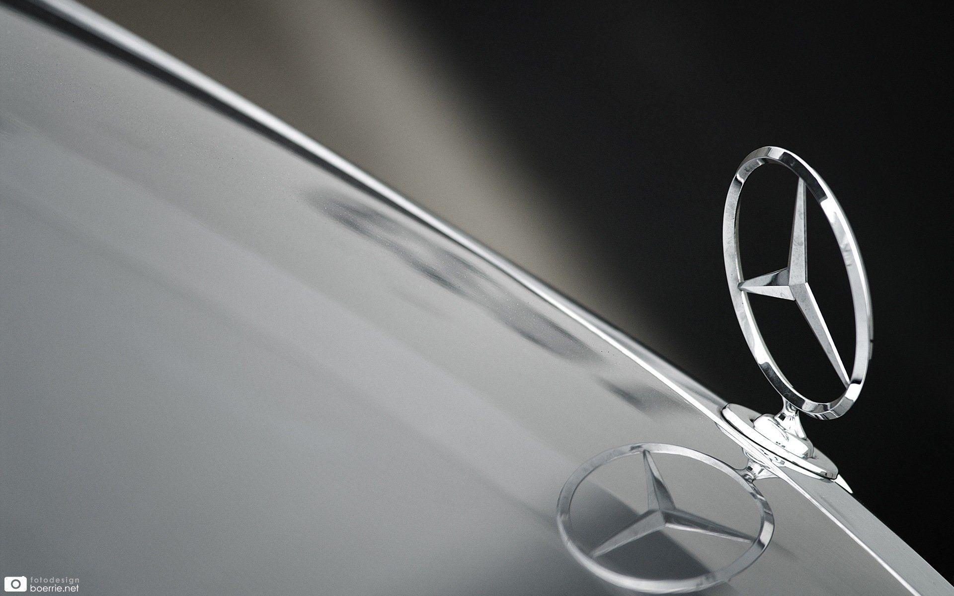 Mercedes Emblem Wallpapers - Top Free Mercedes Emblem Backgrounds ...