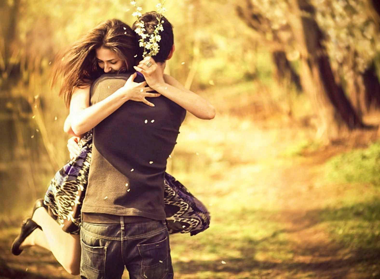 Friends Hugging Wallpapers - Top Free Friends Hugging Backgrounds ...