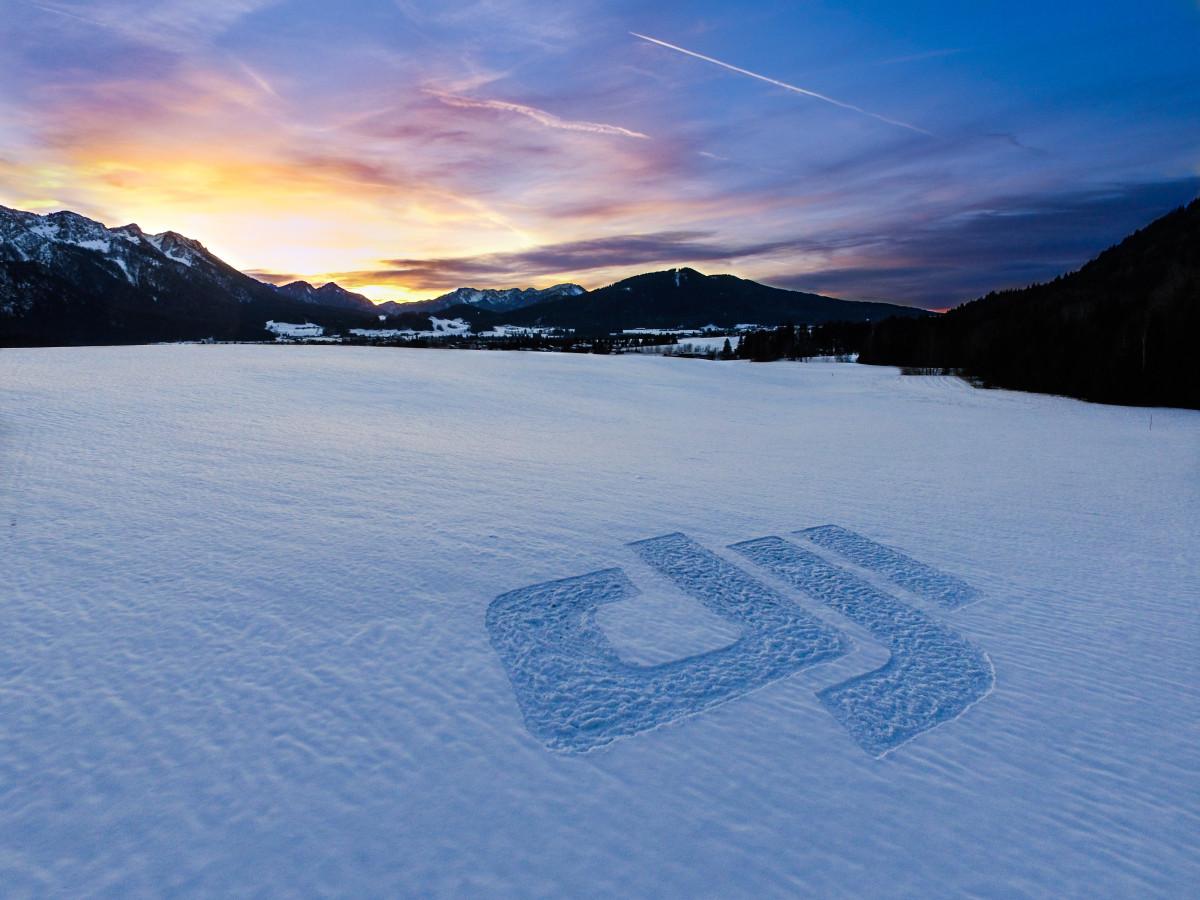 DJI Logo Wallpapers - Top Free DJI Logo Backgrounds - WallpaperAccess