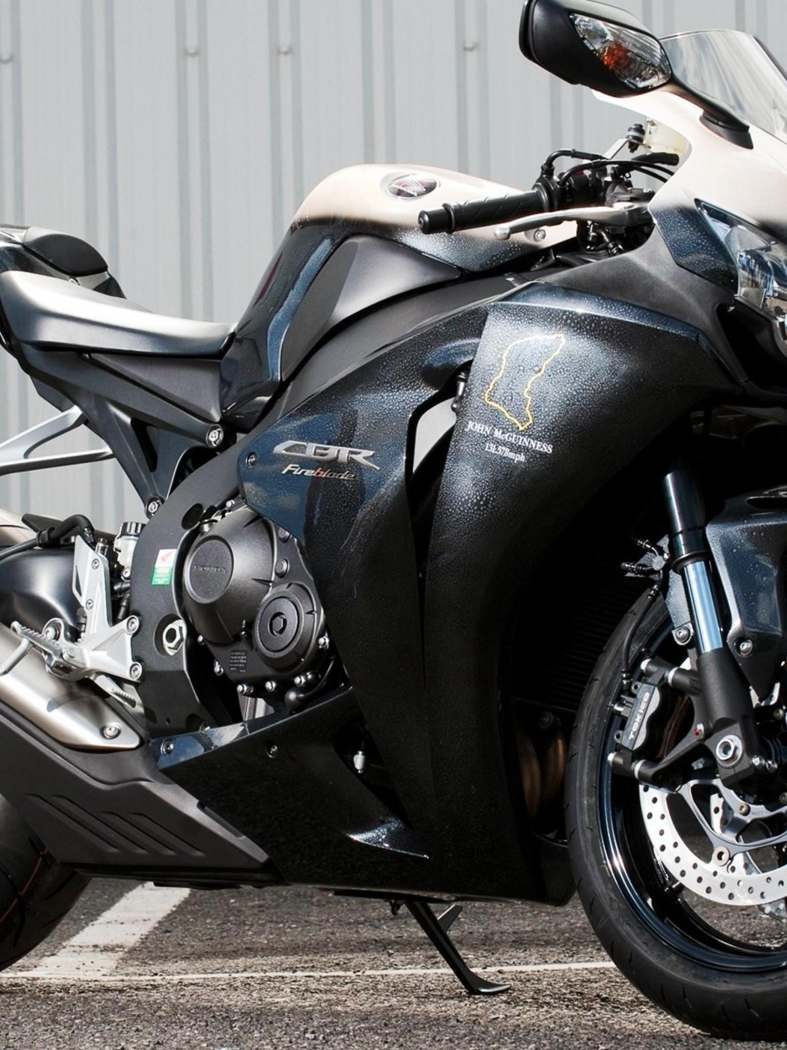 CBR Bike Wallpapers - Top Free CBR Bike Backgrounds - WallpaperAccess