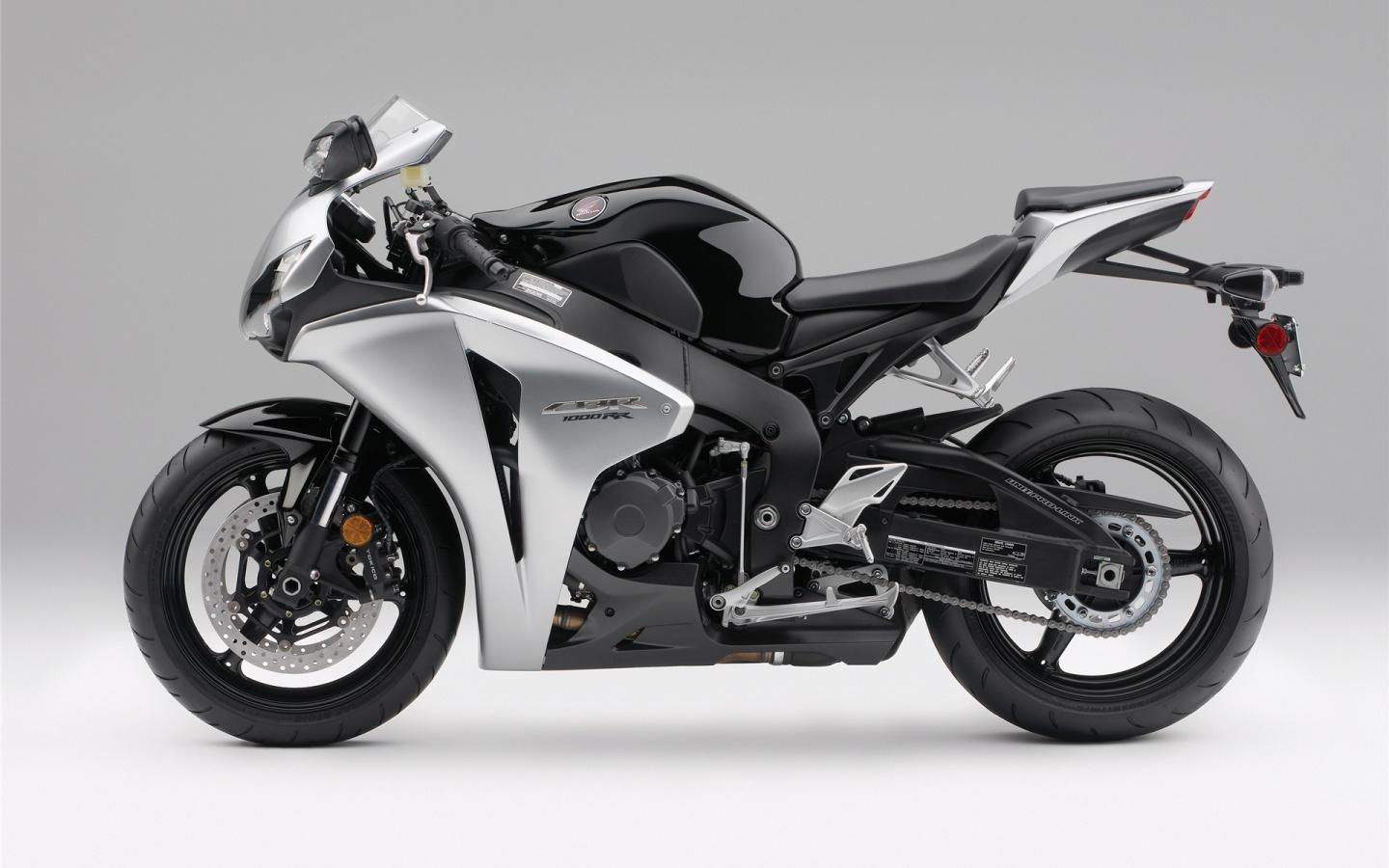 CBR Bike Wallpapers - Top Free CBR Bike Backgrounds - WallpaperAccess