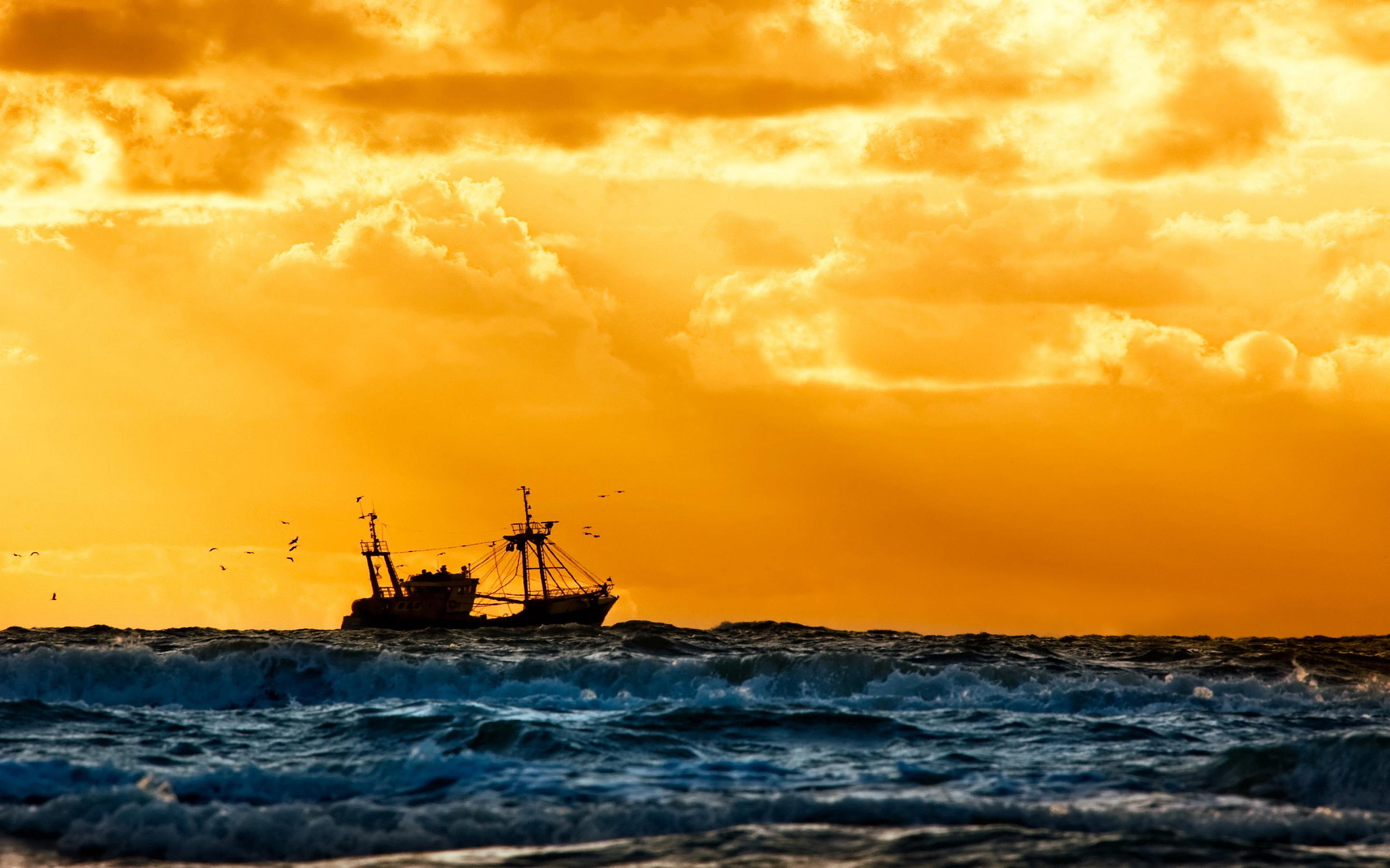Ocean Fishing Boat Wallpapers - Top Free Ocean Fishing Boat Backgrounds ...