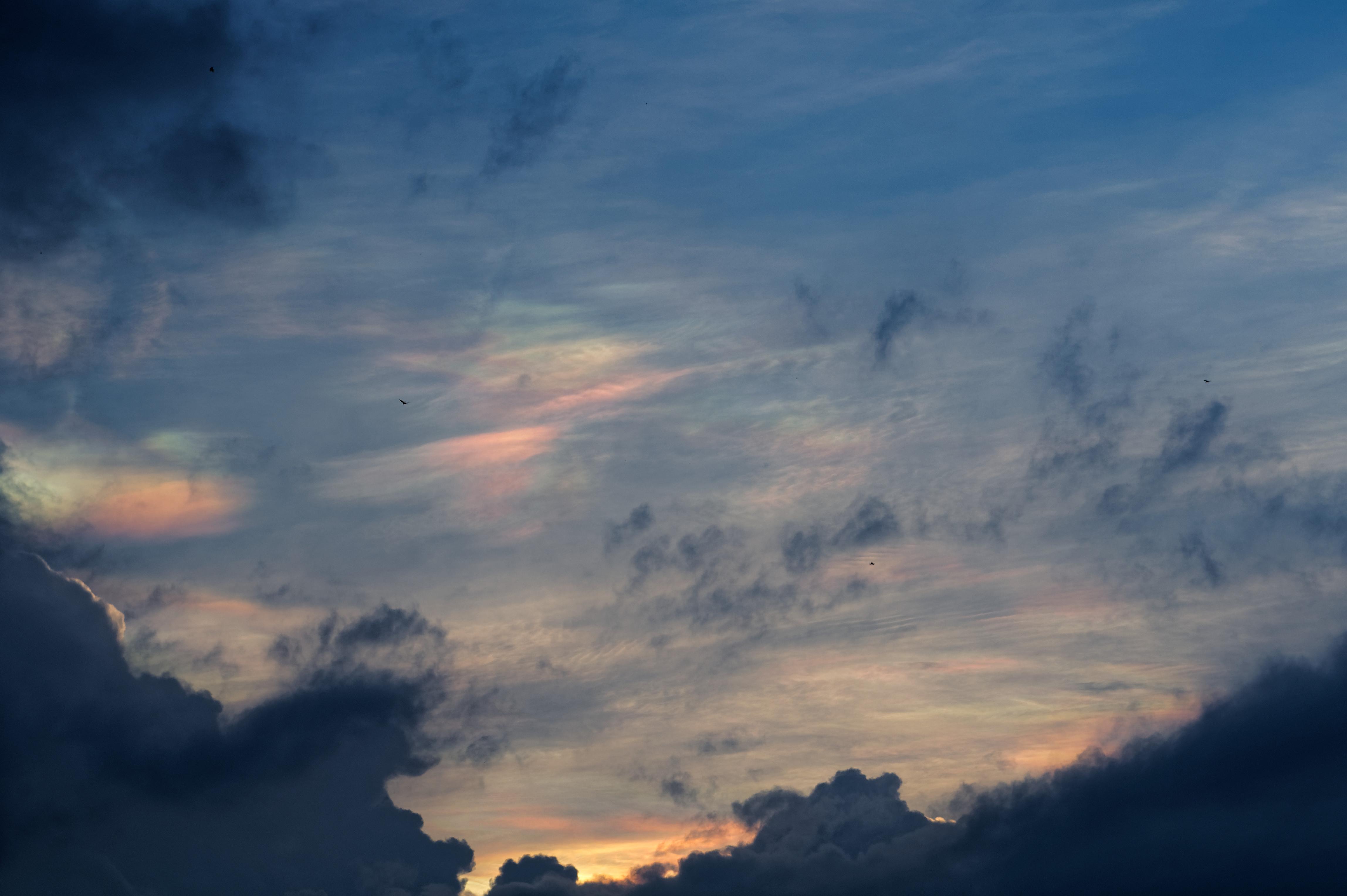 Cloud Iridescence Wallpapers - Top Free Cloud Iridescence Backgrounds ...