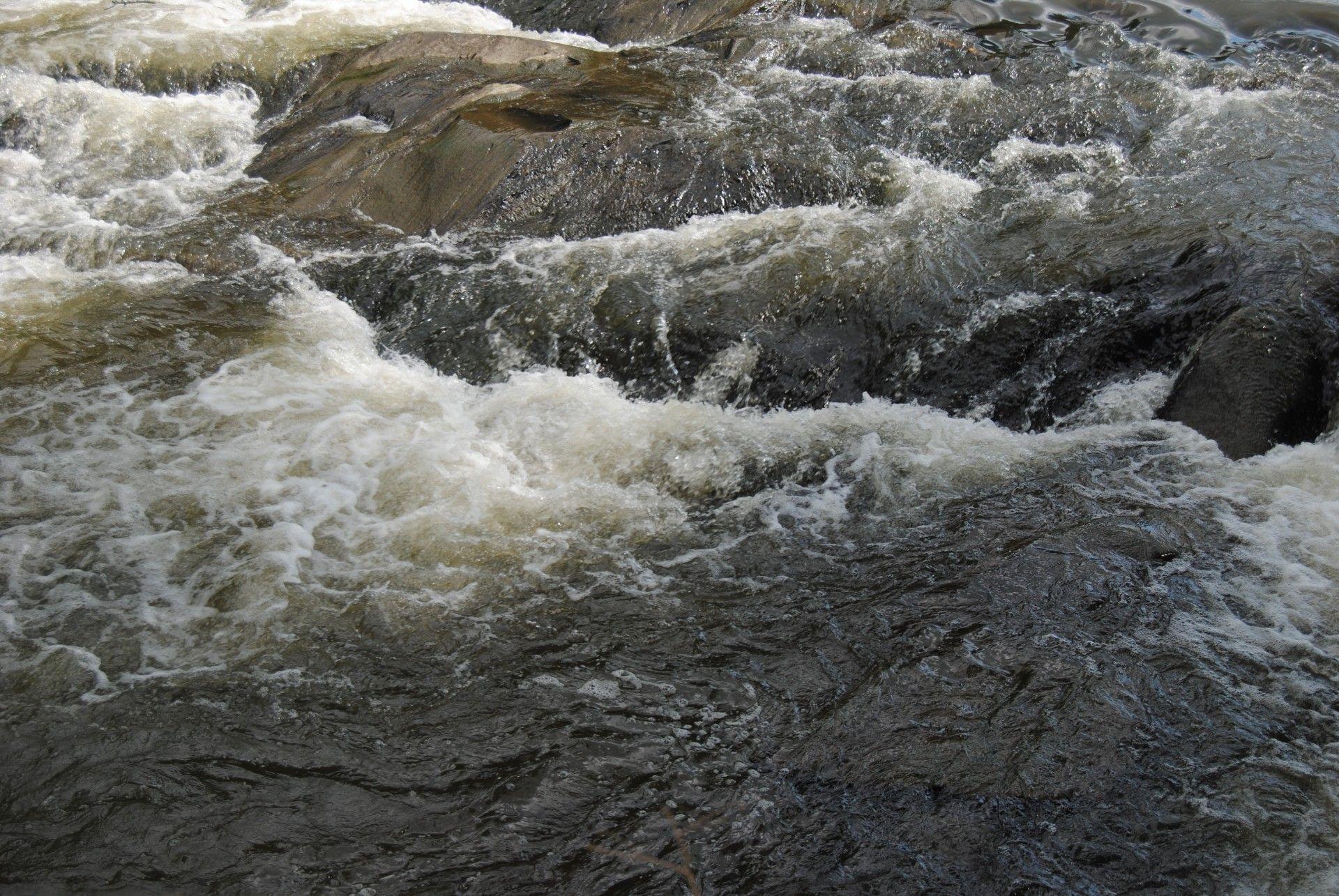 Flowing River Wallpapers - Top Free Flowing River Backgrounds ...