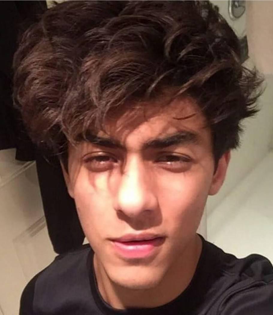 Aryan Khan Wallpapers - Top Free Aryan Khan Backgrounds - WallpaperAccess