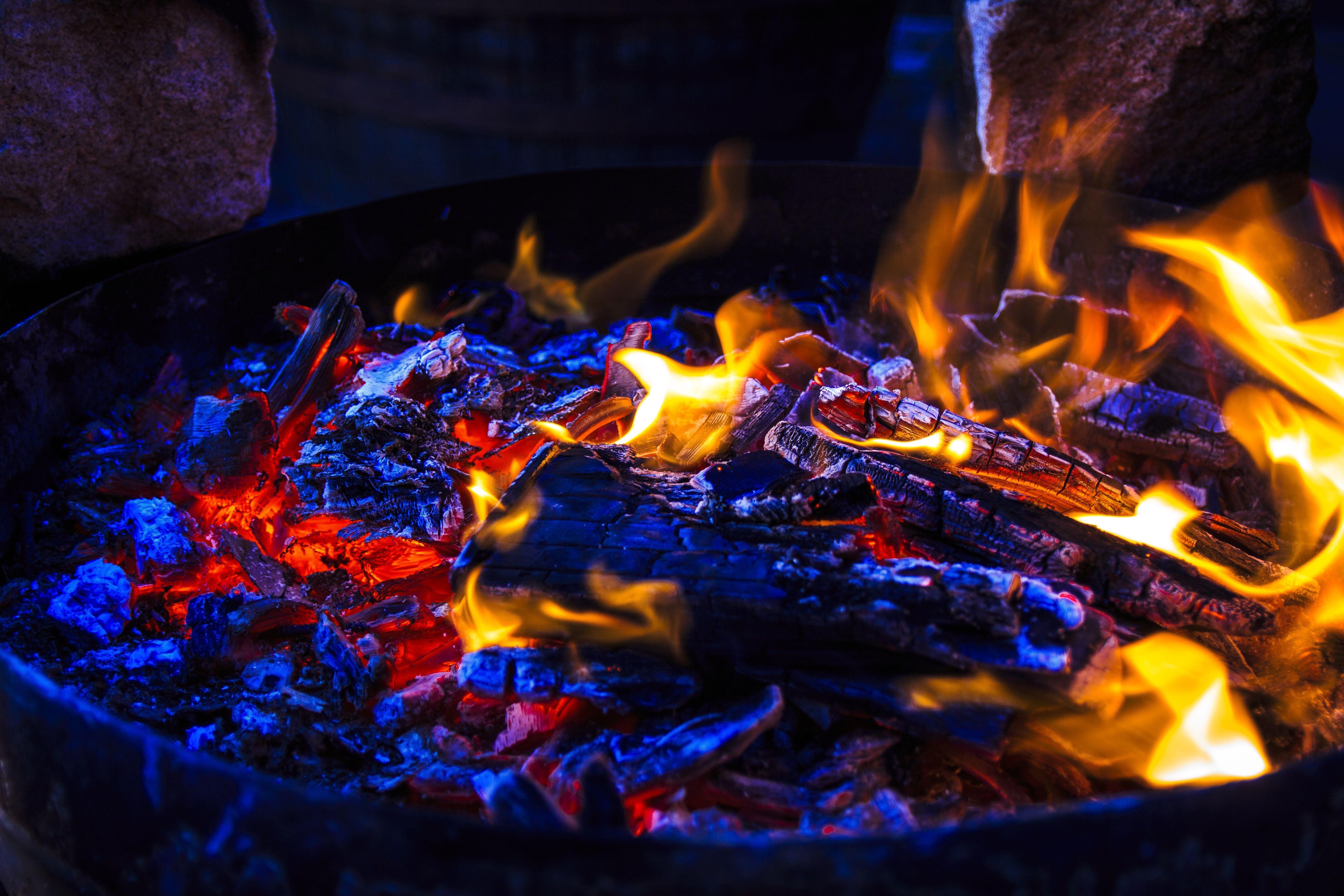 Fire Pit Wallpapers - Top Free Fire Pit Backgrounds - WallpaperAccess