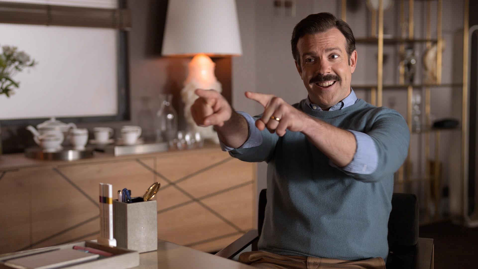 Ted Lasso Wallpapers - Top Free Ted Lasso Backgrounds - WallpaperAccess