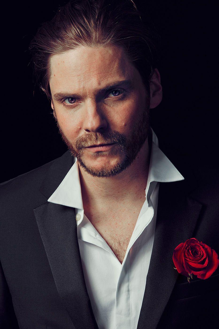 Daniel Bruhl Wallpapers - Top Free Daniel Bruhl Backgrounds - WallpaperAccess