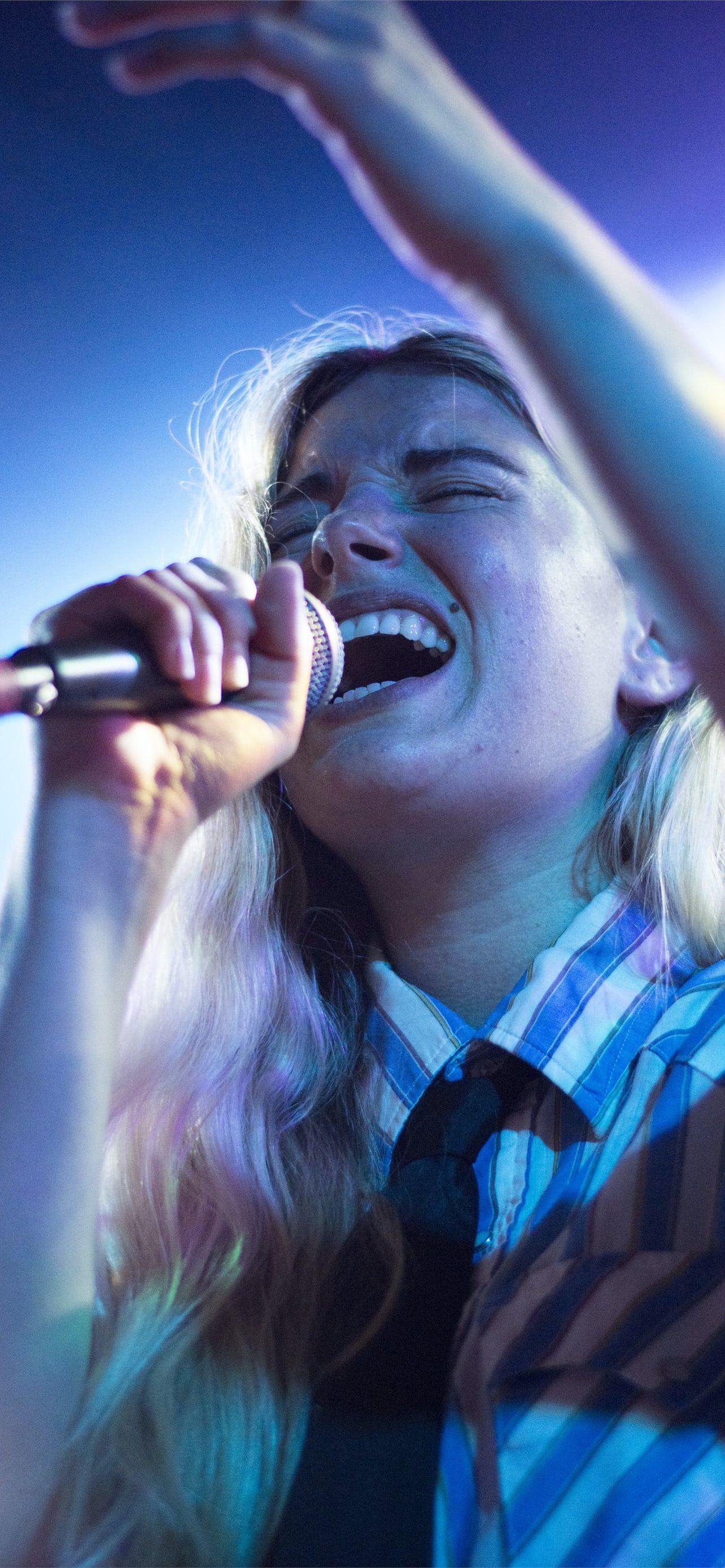 Singing HD Wallpapers - Top Free Singing HD Backgrounds - WallpaperAccess