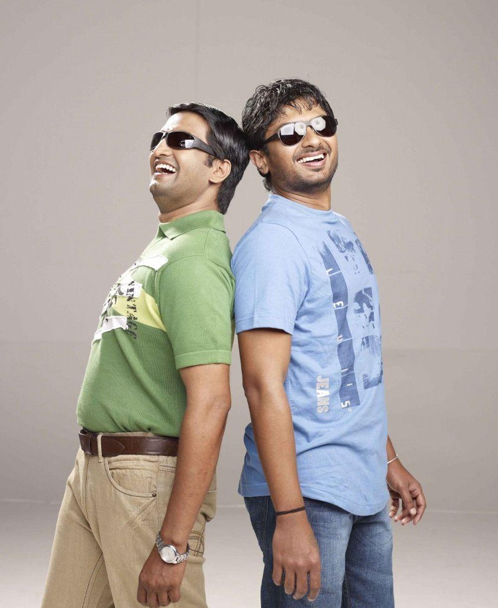 Oru Kal Oru Kannadi Wallpapers - Top Free Oru Kal Oru Kannadi ...