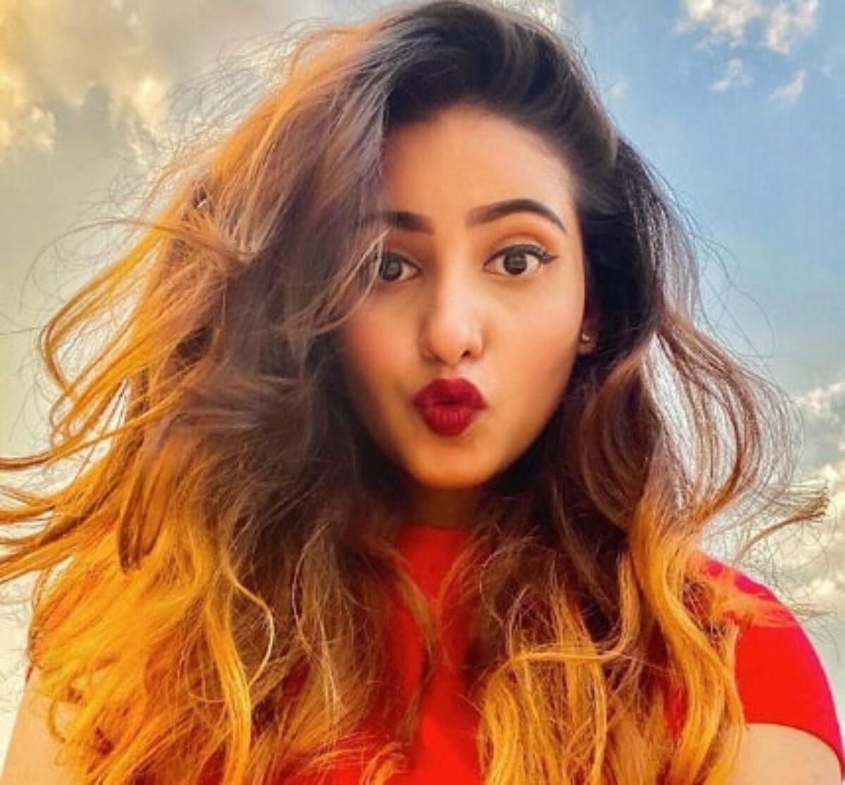 Deepika Pilli Wallpapers - Top Free Deepika Pilli Backgrounds ...