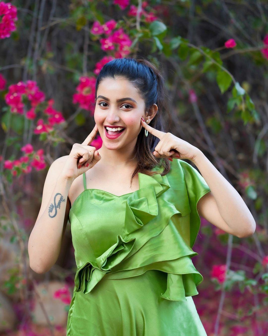 Deepika Pilli Wallpapers - Top Free Deepika Pilli Backgrounds ...