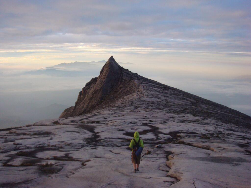 Mount Kinabalu Wallpapers - Top Free Mount Kinabalu Backgrounds ...