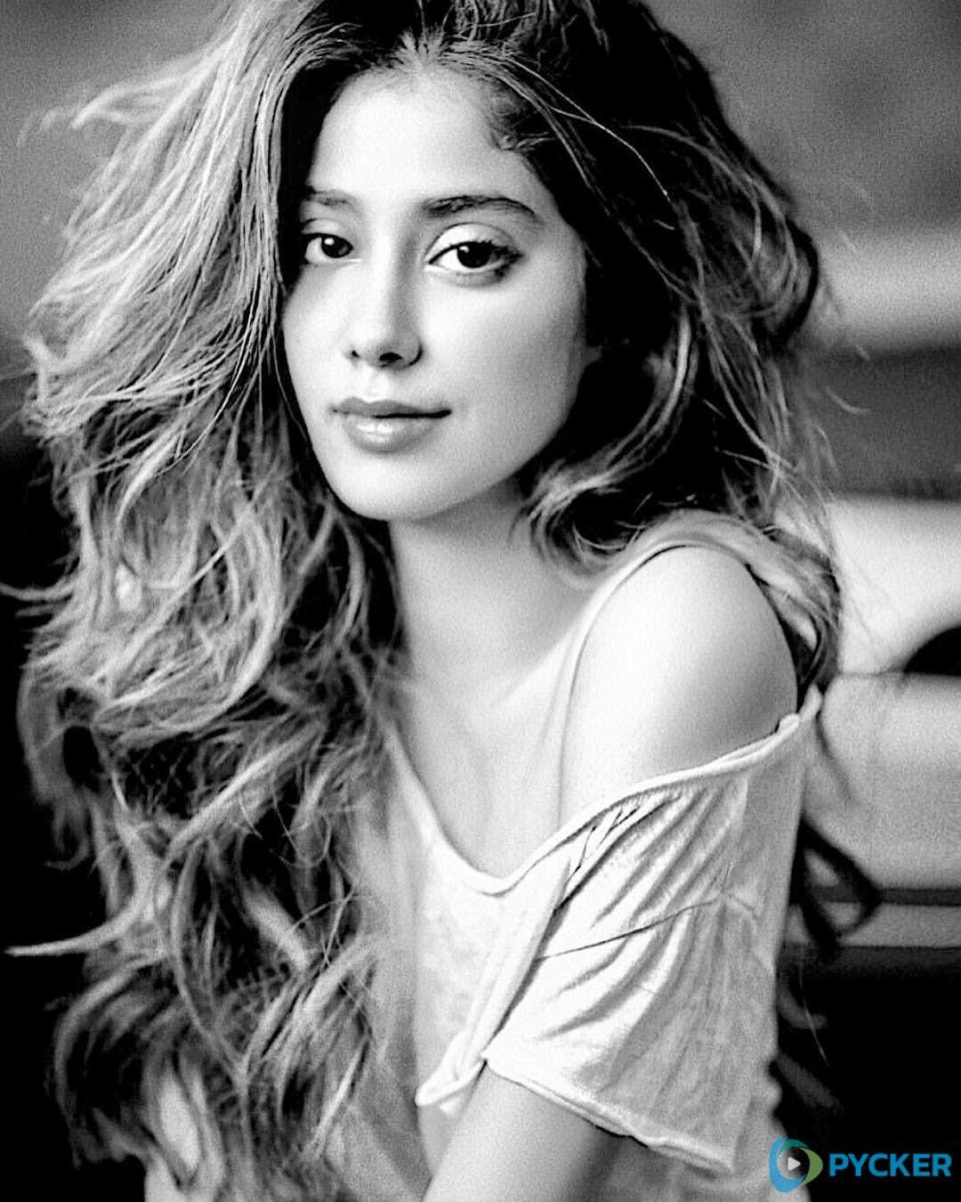 Jhanvi Kapoor Wallpapers - Top Free Jhanvi Kapoor Backgrounds ...