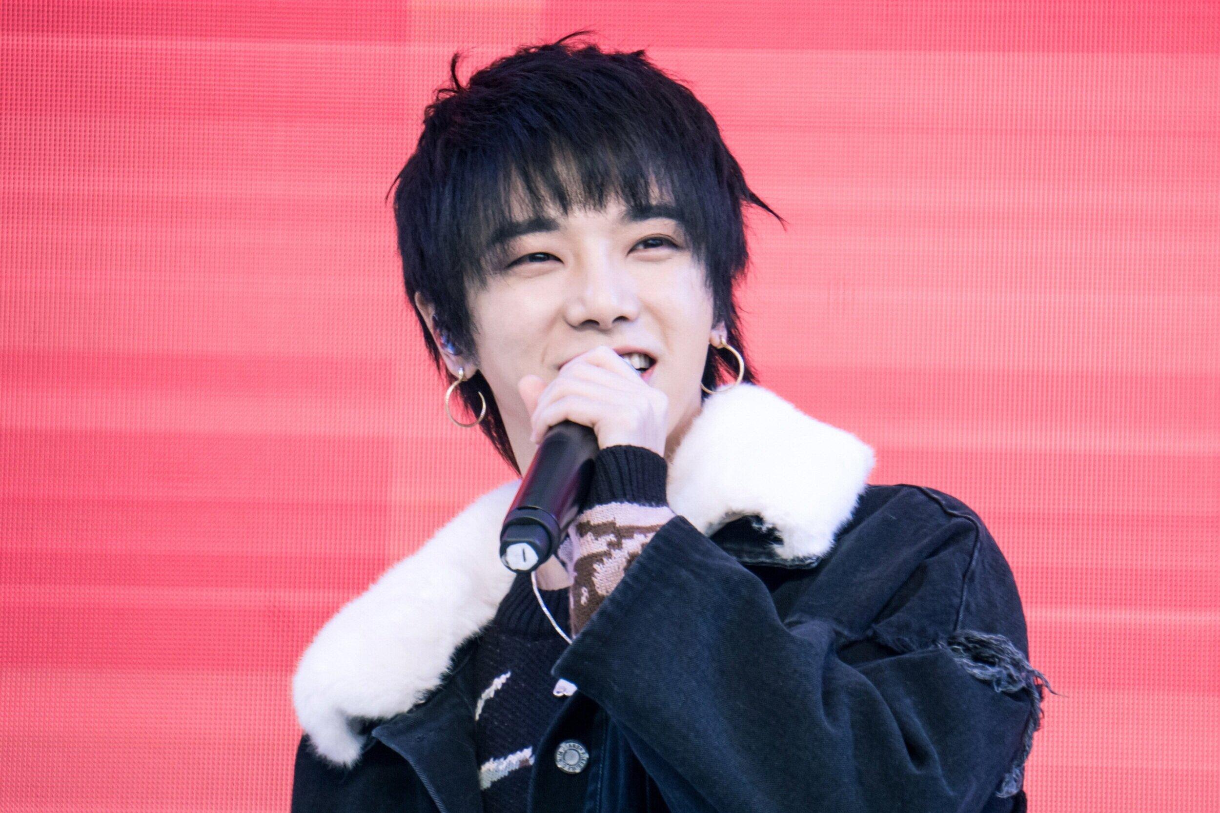 Hua Chenyu Wallpapers - Top Free Hua Chenyu Backgrounds - WallpaperAccess