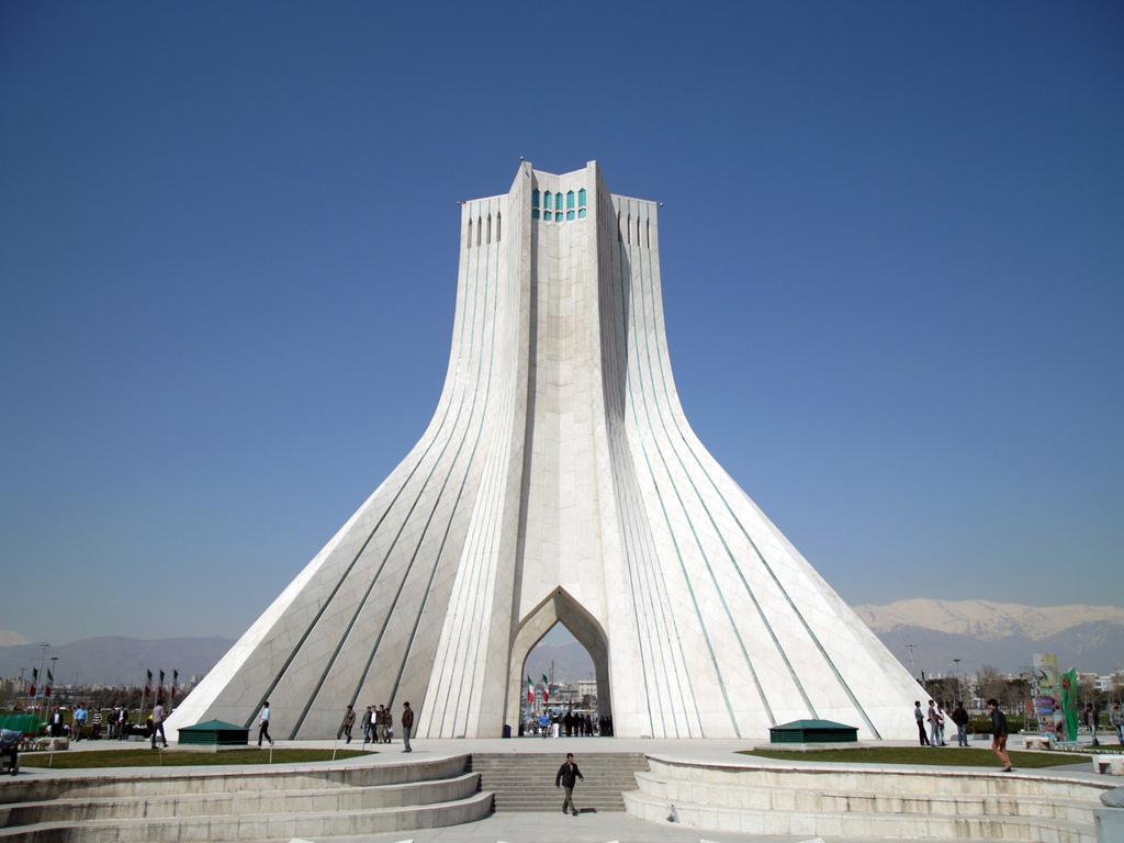 Azadi Tower Wallpapers - Top Free Azadi Tower Backgrounds - WallpaperAccess