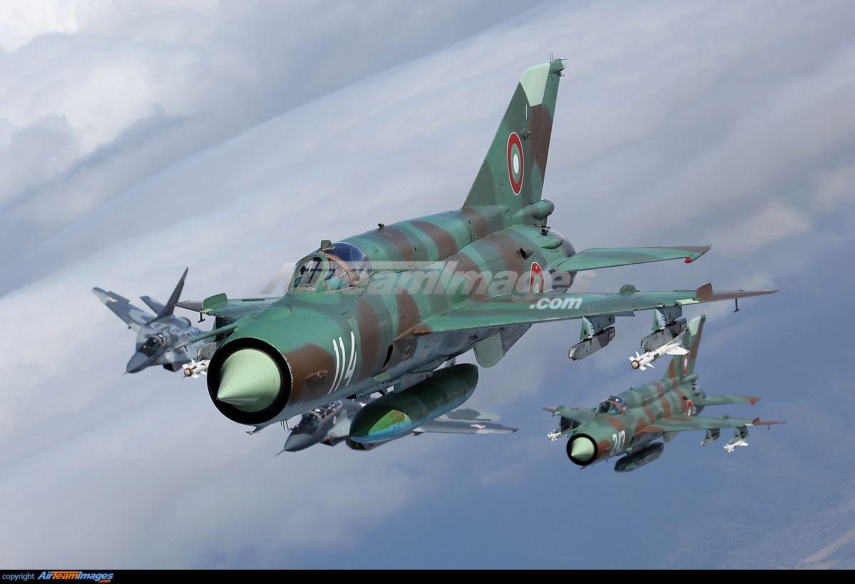 Mikoyan-Gurevich MiG-21 Wallpapers - Top Free Mikoyan-Gurevich MiG-21 ...