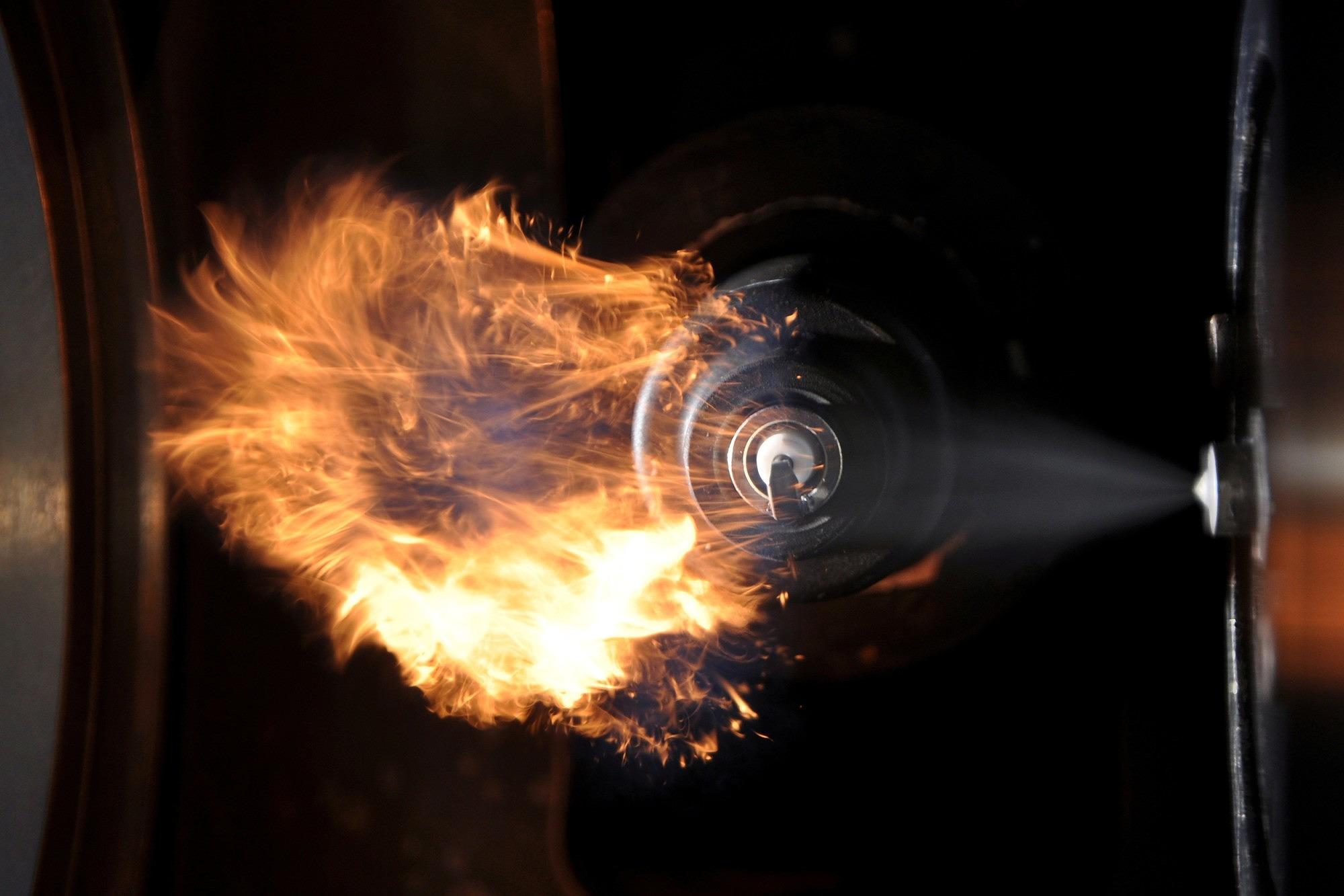 LTT Wallpapers - Top Free LTT Backgrounds - WallpaperAccess