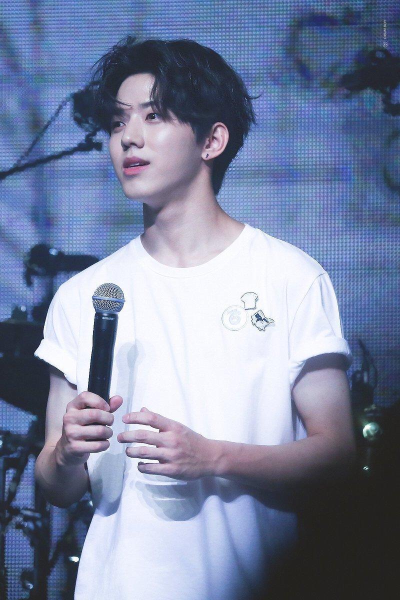 Day6 Dowoon Wallpapers - Top Free Day6 Dowoon Backgrounds - WallpaperAccess