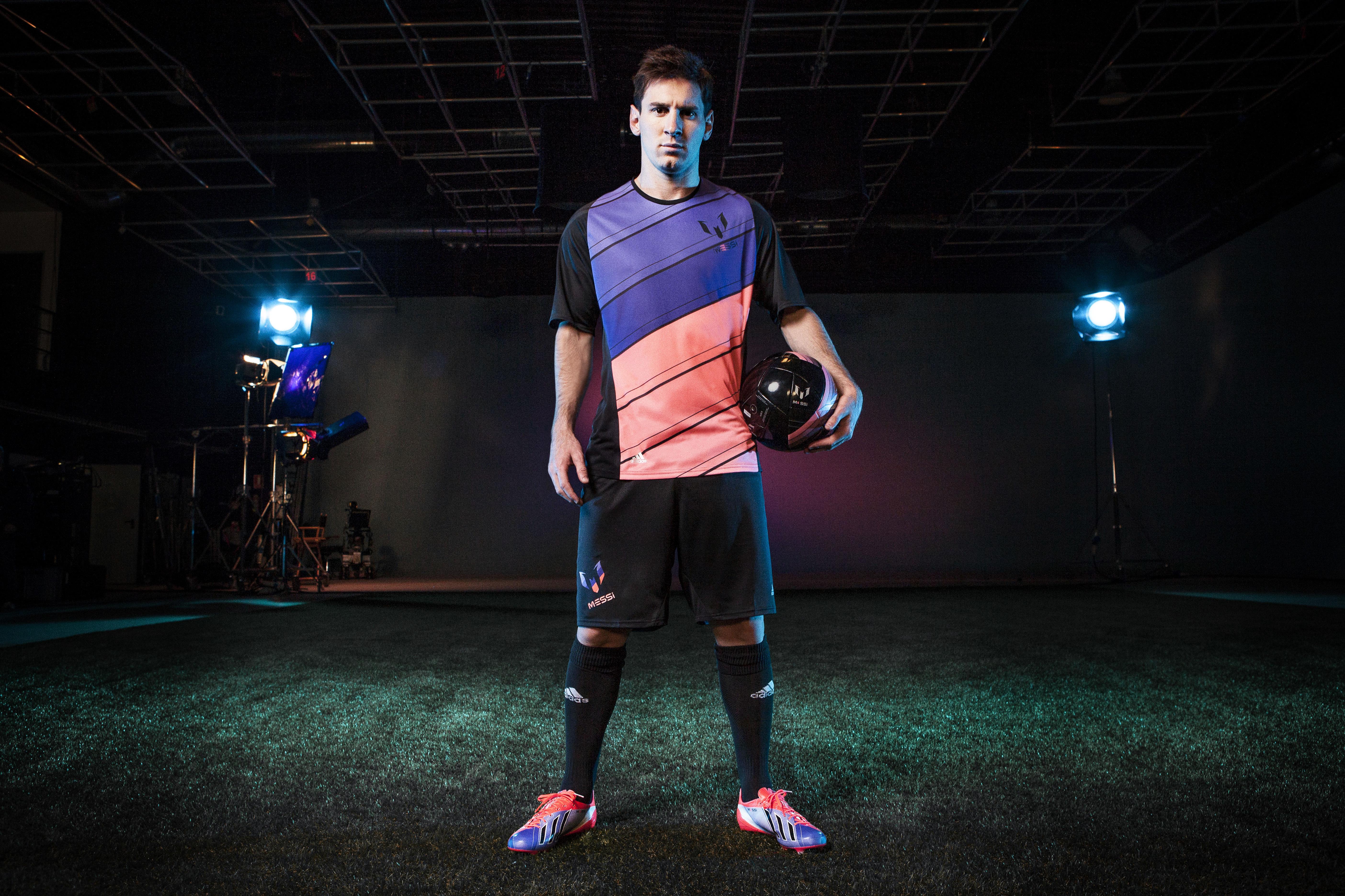 Messi Dark Wallpapers - Top Free Messi Dark Backgrounds - WallpaperAccess