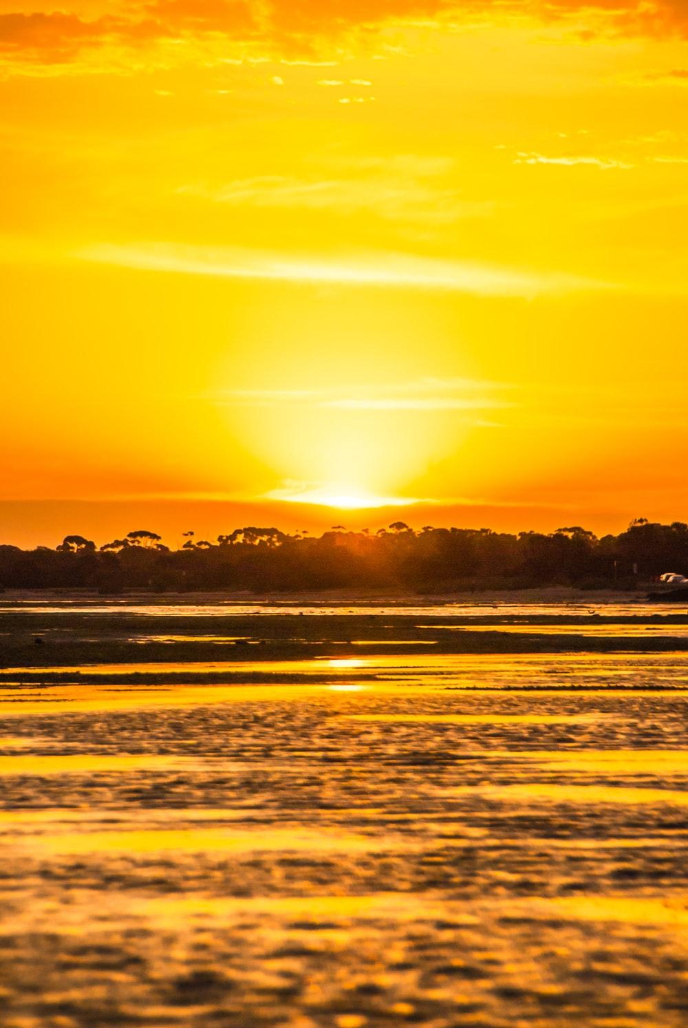 Yellow Sea Wallpapers - Top Free Yellow Sea Backgrounds - WallpaperAccess
