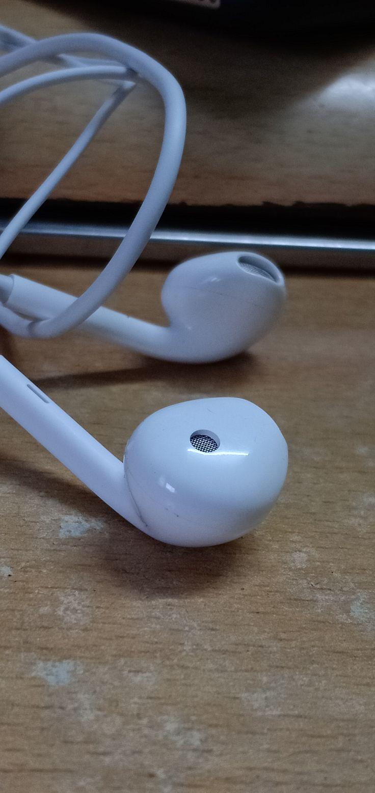 Earphone HD Wallpapers - Top Free Earphone HD Backgrounds - WallpaperAccess