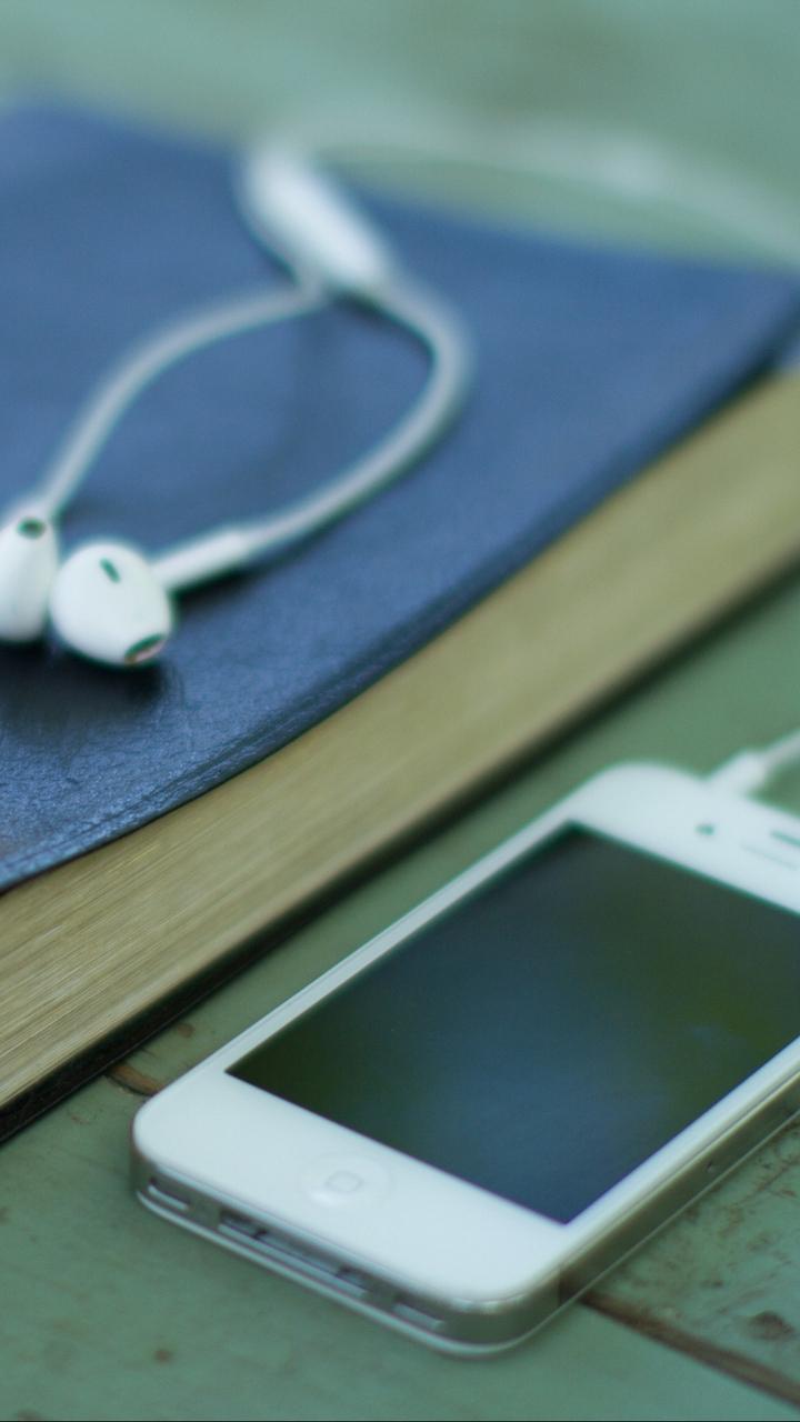 Earphone HD Wallpapers - Top Free Earphone HD Backgrounds - WallpaperAccess