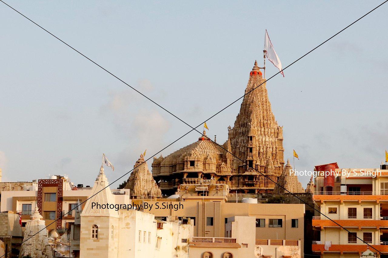 Dwarkadhish Temple Wallpapers - Top Free Dwarkadhish Temple Backgrounds ...