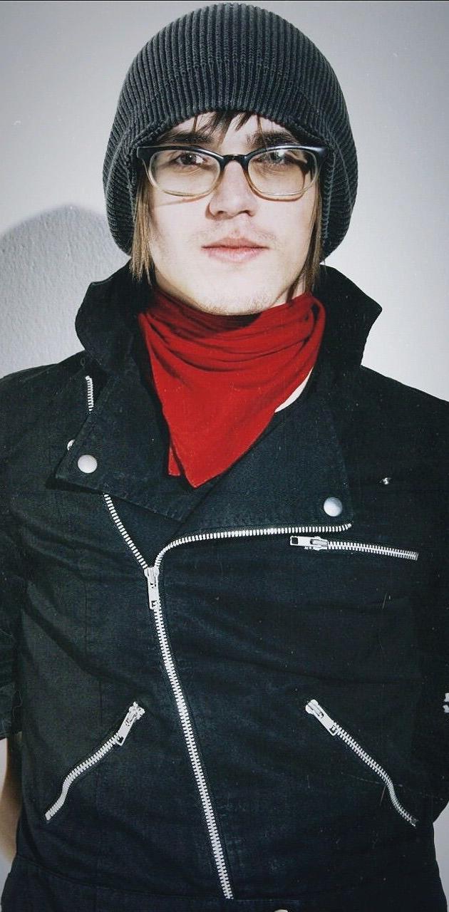 Mikey Way Wallpapers - Top Free Mikey Way Backgrounds - WallpaperAccess