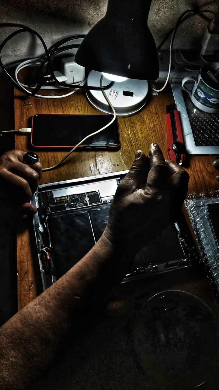 Repair Laptop Wallpapers - Top Free Repair Laptop Backgrounds ...