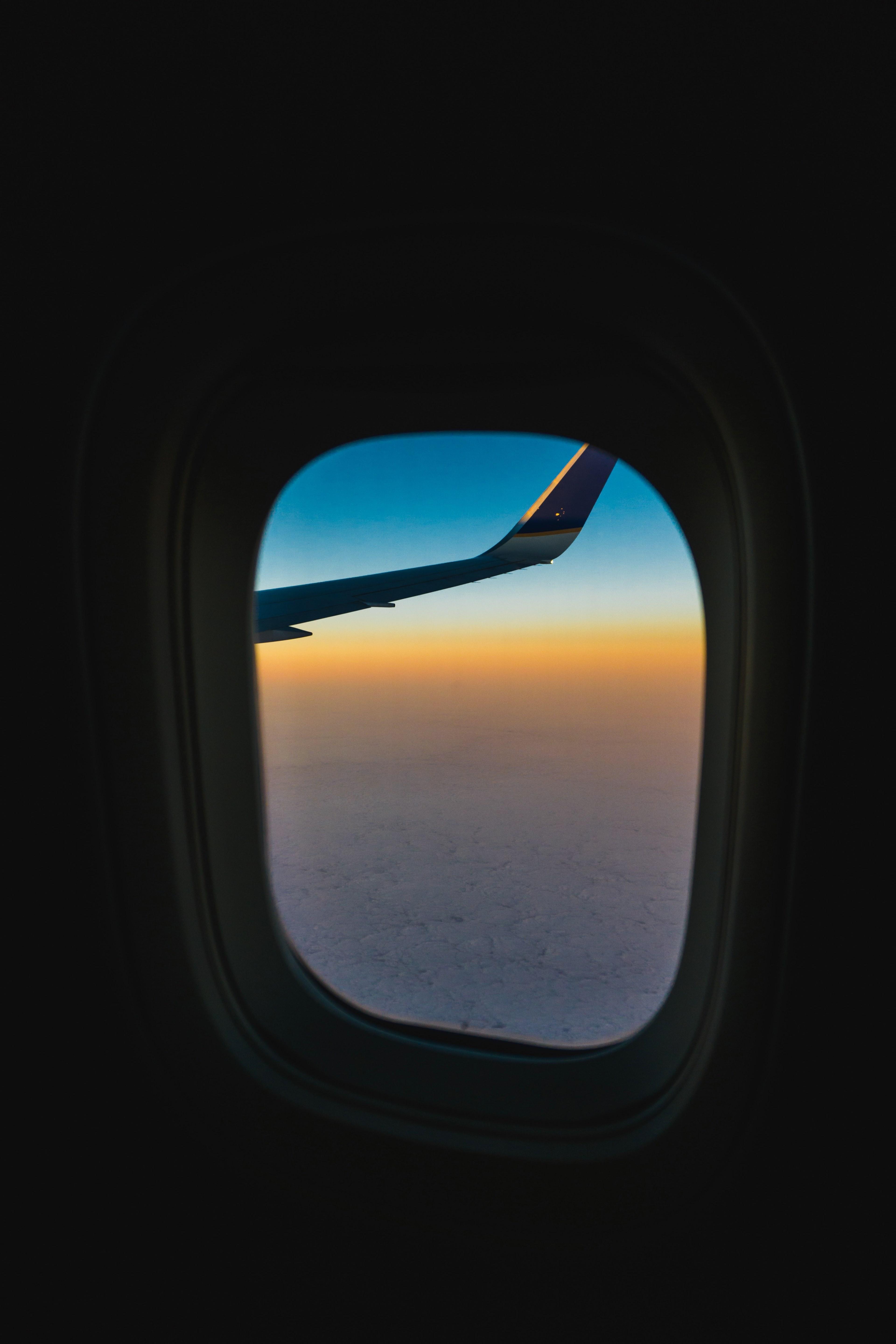 Simple Airplane Wallpapers - Top Free Simple Airplane Backgrounds ...