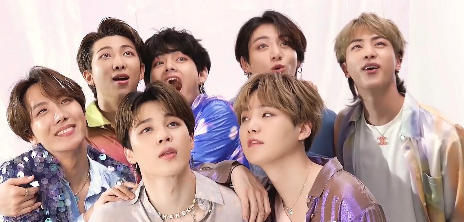 BTS Gif Wallpapers - Top Free BTS Gif Backgrounds - WallpaperAccess