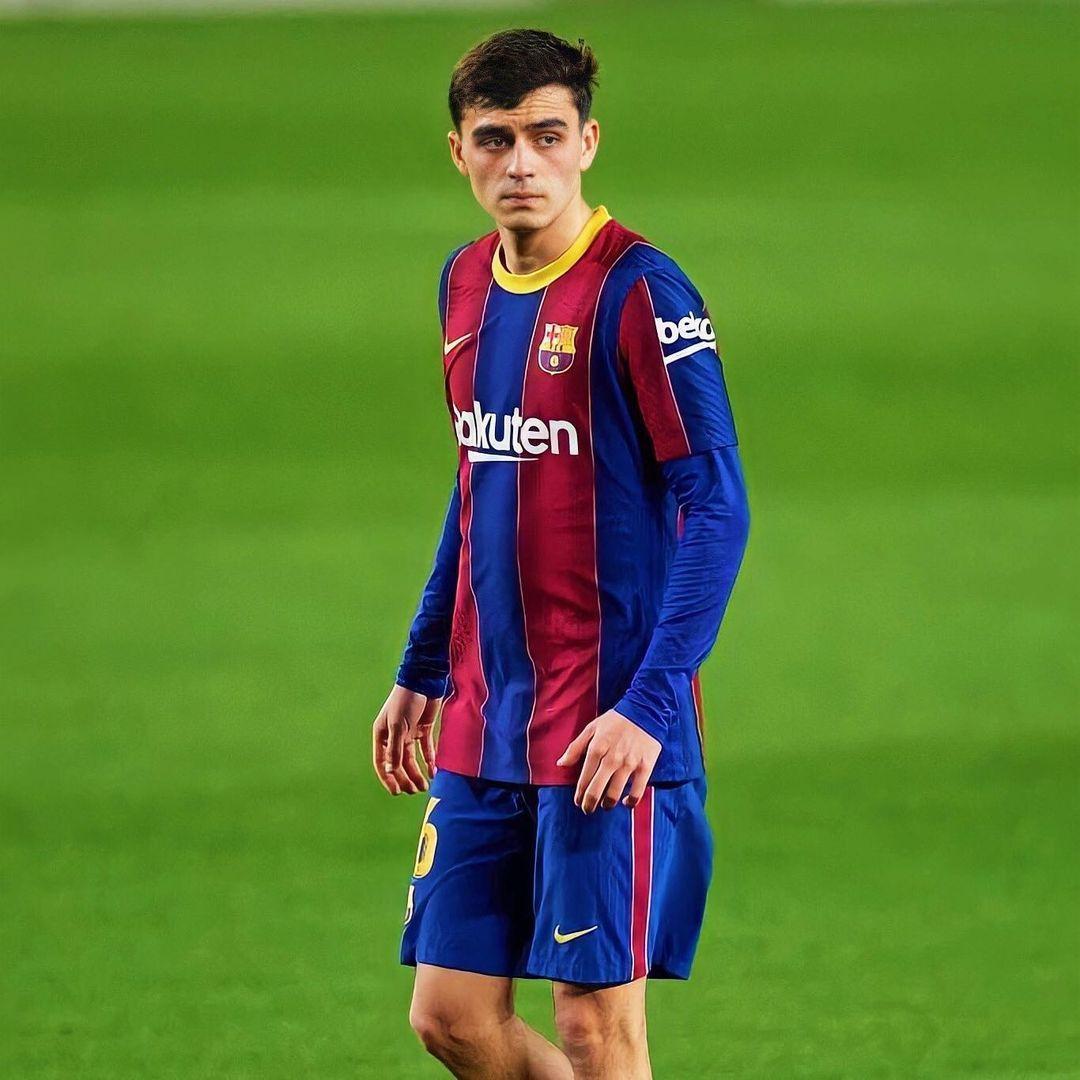 Pedri Wallpapers - Top Free Pedri Backgrounds - WallpaperAccess