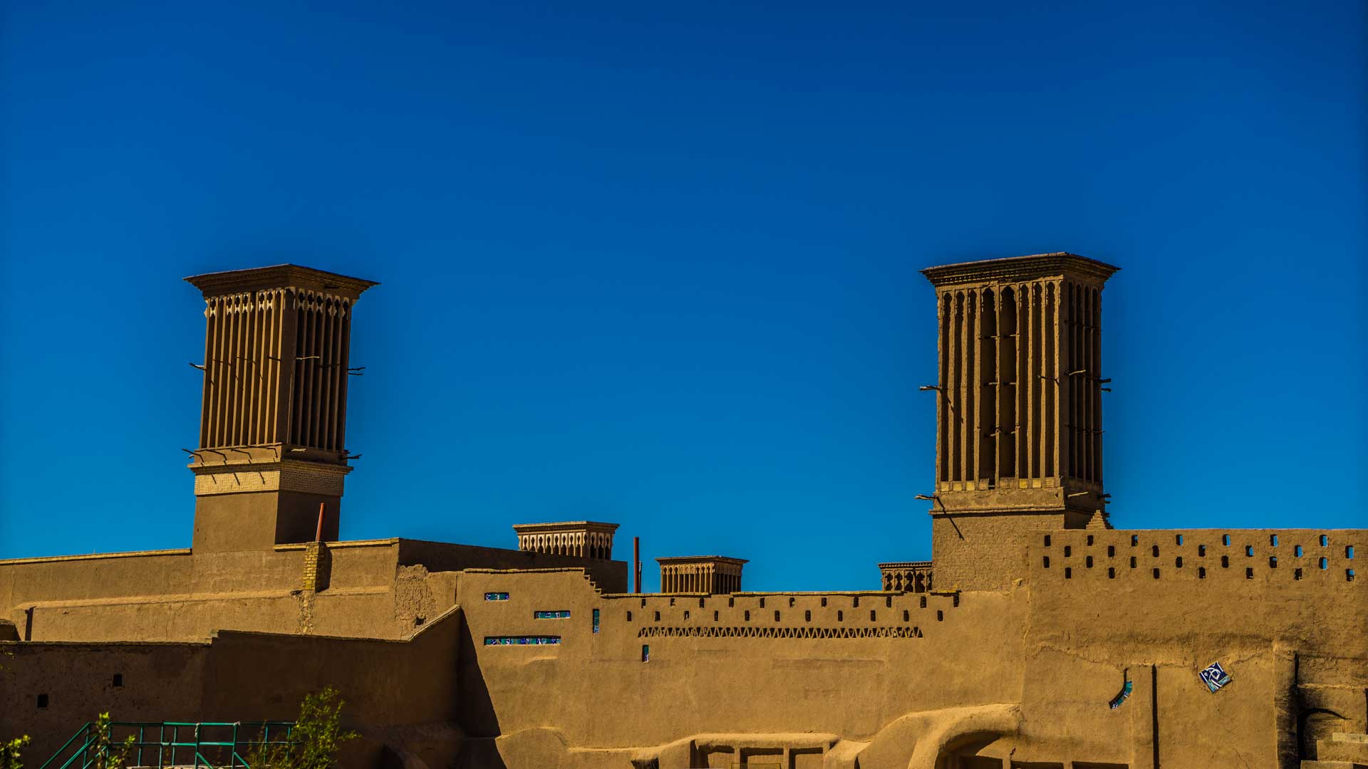 Yazd Wallpapers - Top Free Yazd Backgrounds - WallpaperAccess