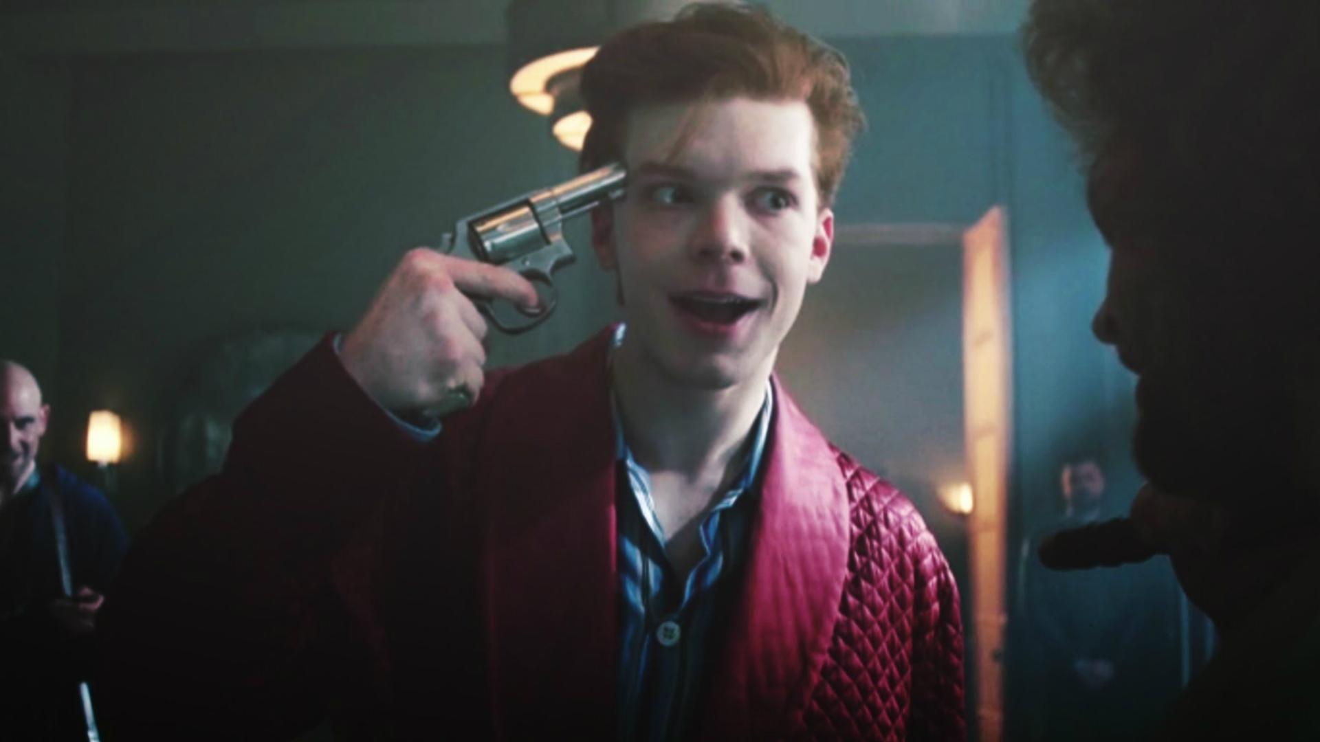 Jerome Valeska Desktop Wallpapers - Top Free Jerome Valeska Desktop Backgrounds - WallpaperAccess