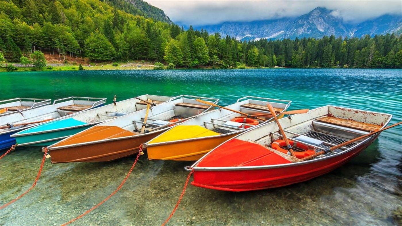 Colorful Boats Wallpapers - Top Free Colorful Boats Backgrounds ...