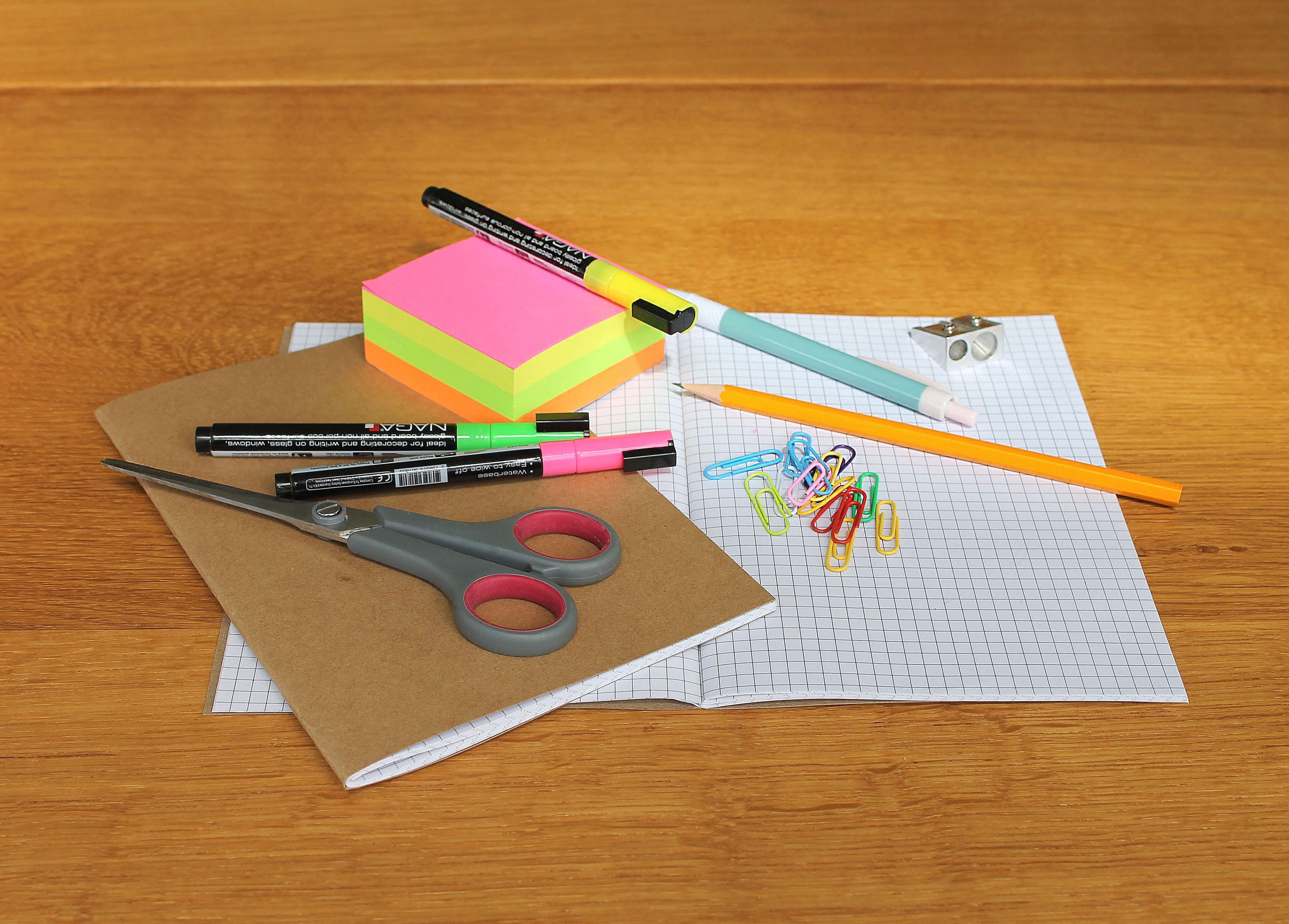 Office Stationery Wallpapers - Top Free Office Stationery Backgrounds ...
