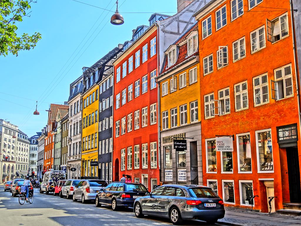 Colorful Buildings Wallpapers - Top Free Colorful Buildings Backgrounds ...