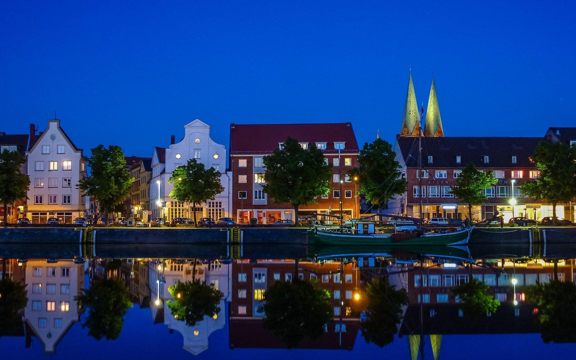 Lubeck Wallpapers - Top Free Lubeck Backgrounds - WallpaperAccess