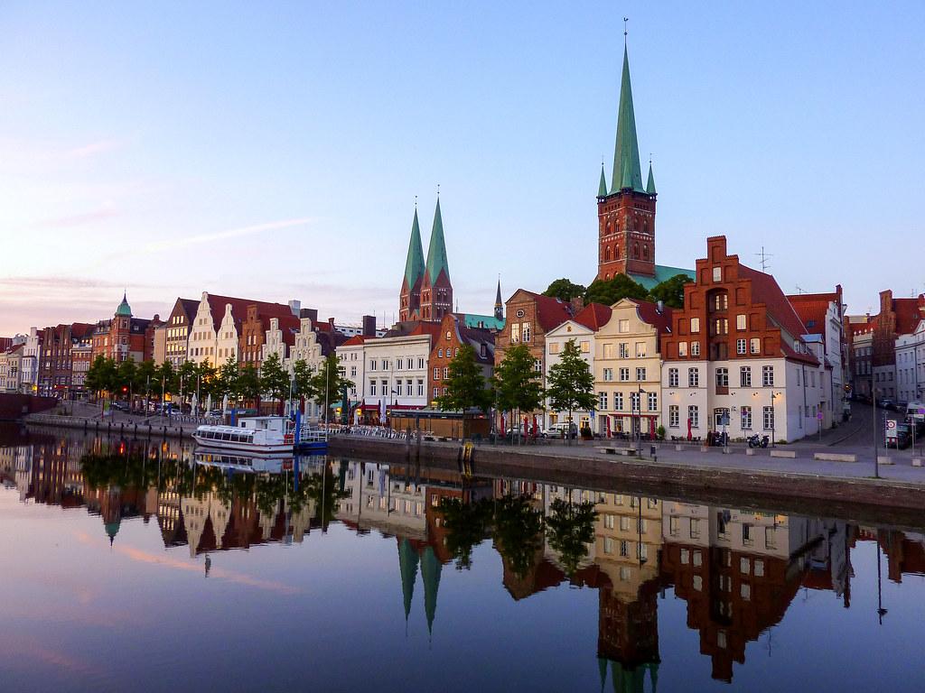 Lubeck Wallpapers - Top Free Lubeck Backgrounds - WallpaperAccess