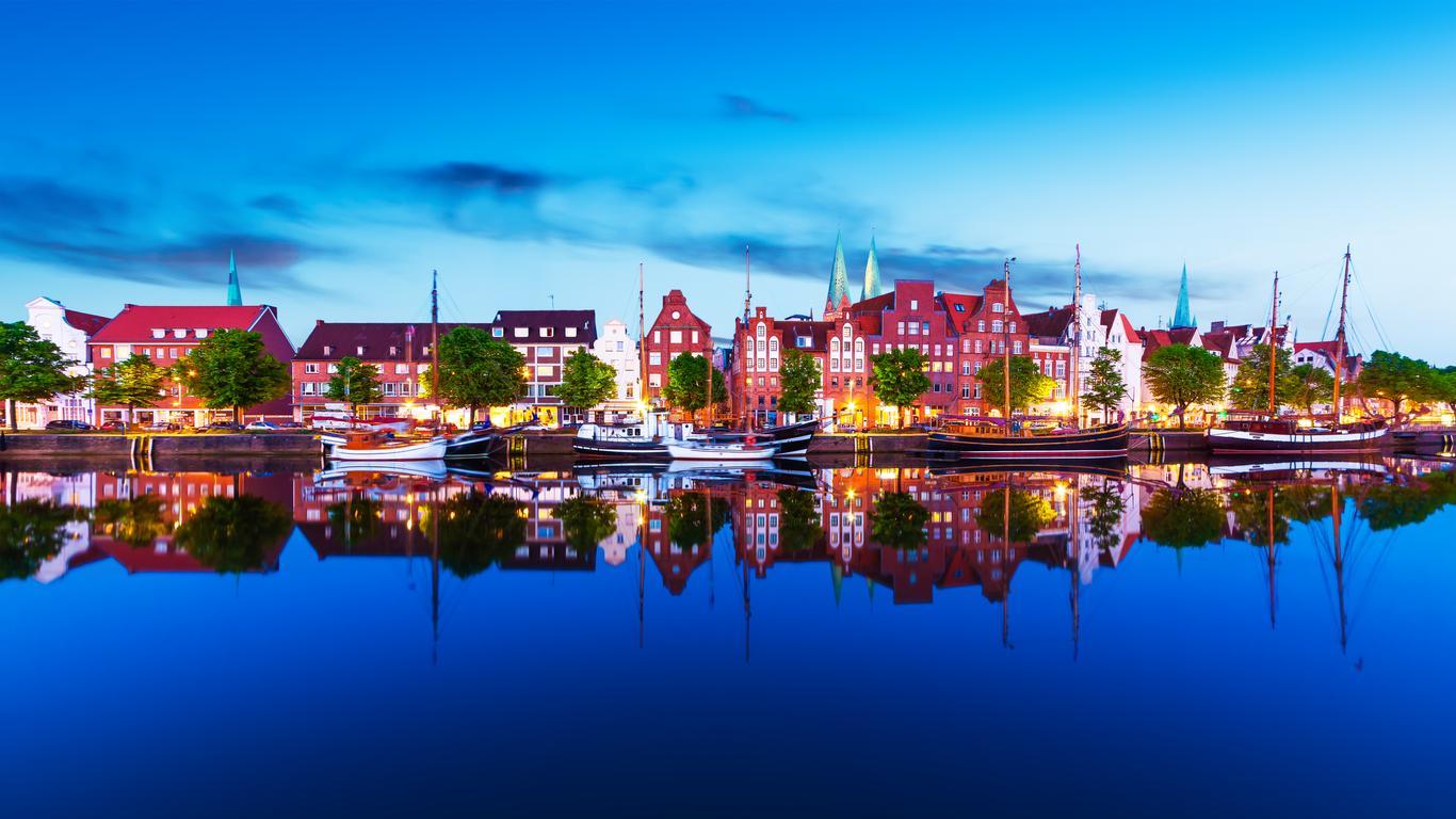 Lubeck Wallpapers - Top Free Lubeck Backgrounds - WallpaperAccess
